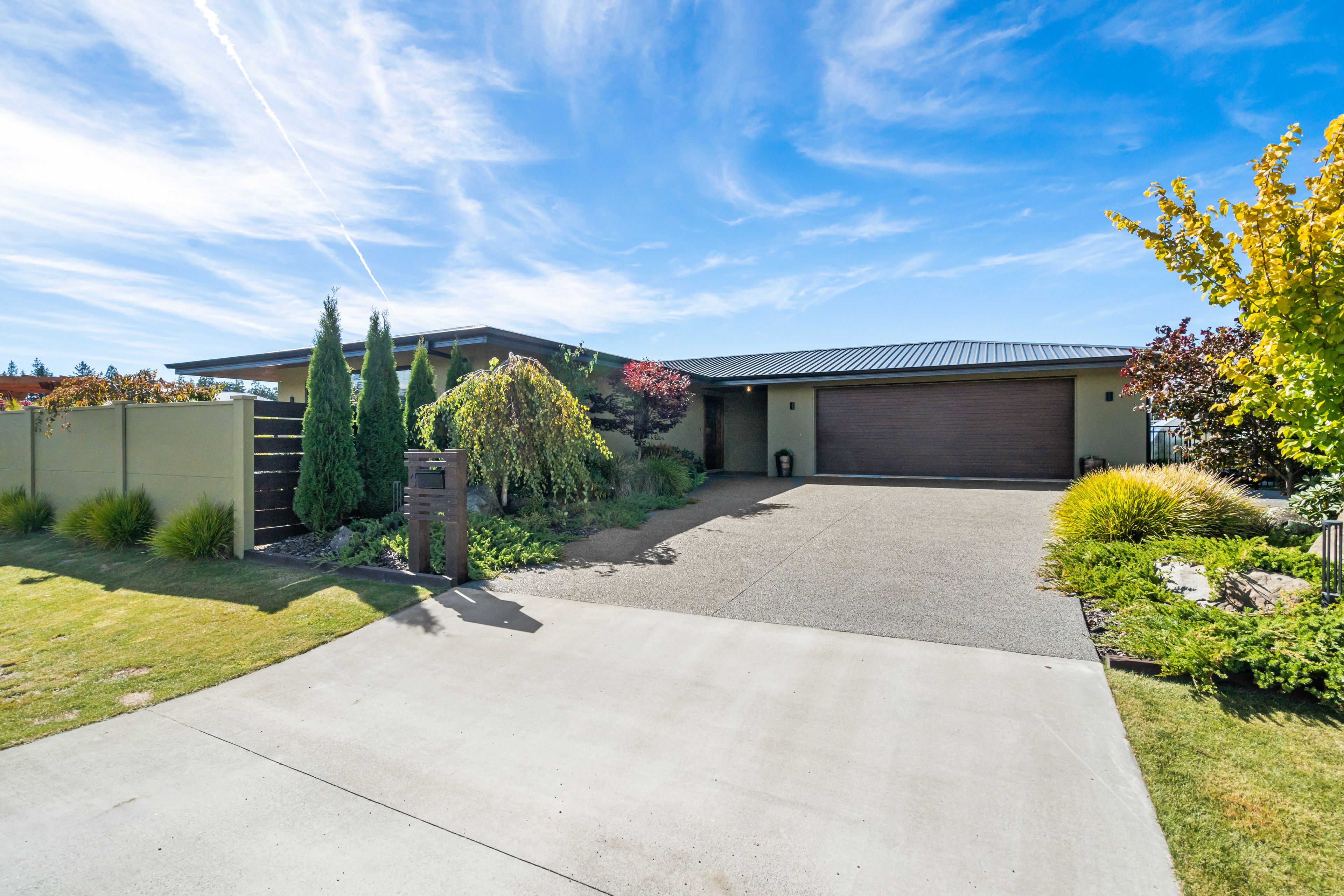 4 Memorial Crescent, Methven, Ashburton District 7730 - House for Sale ...