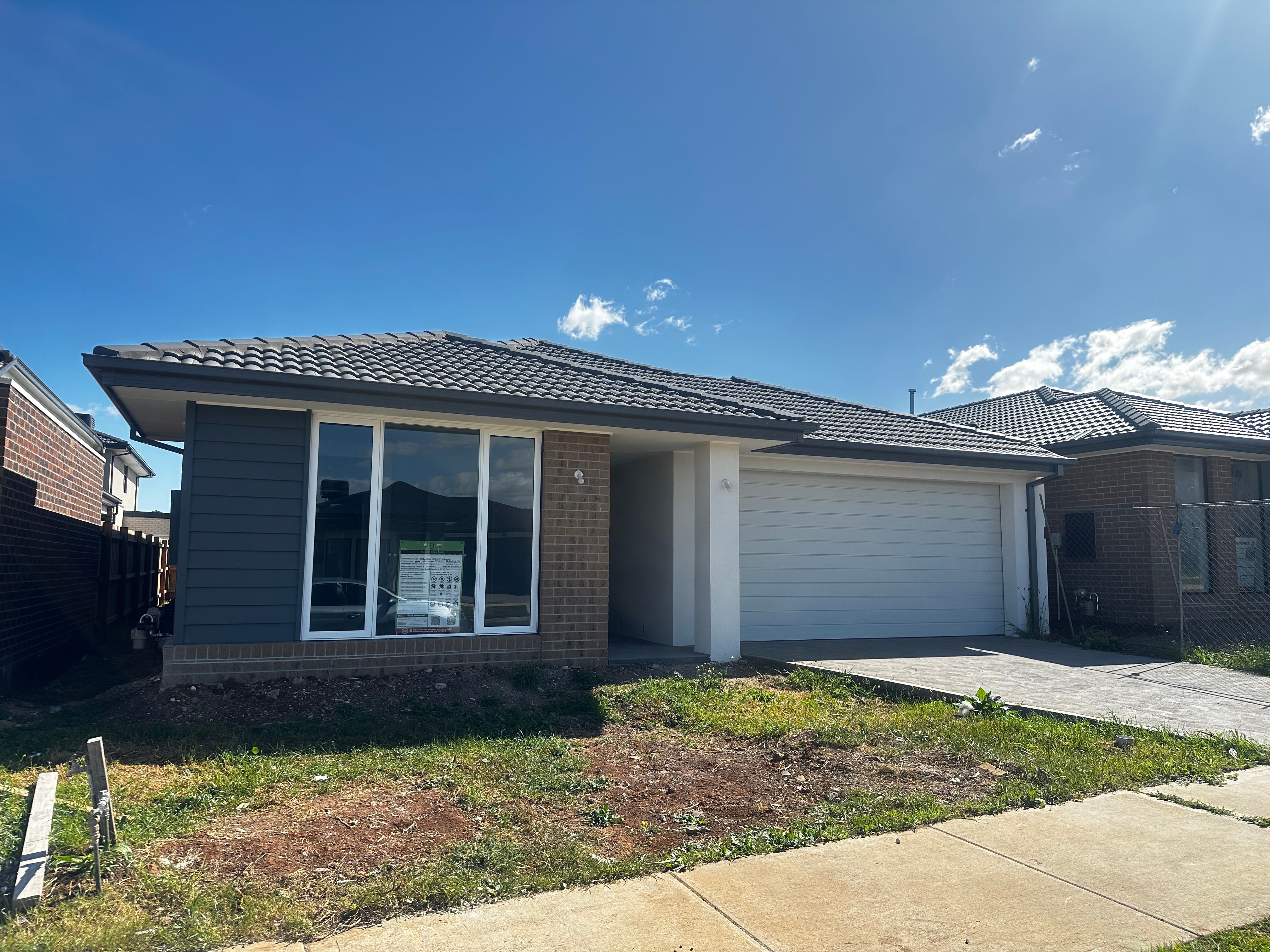 5 Sparrowhawk Crescent, DEANSIDE, VIC 3336 - Leased House - Ray White ...