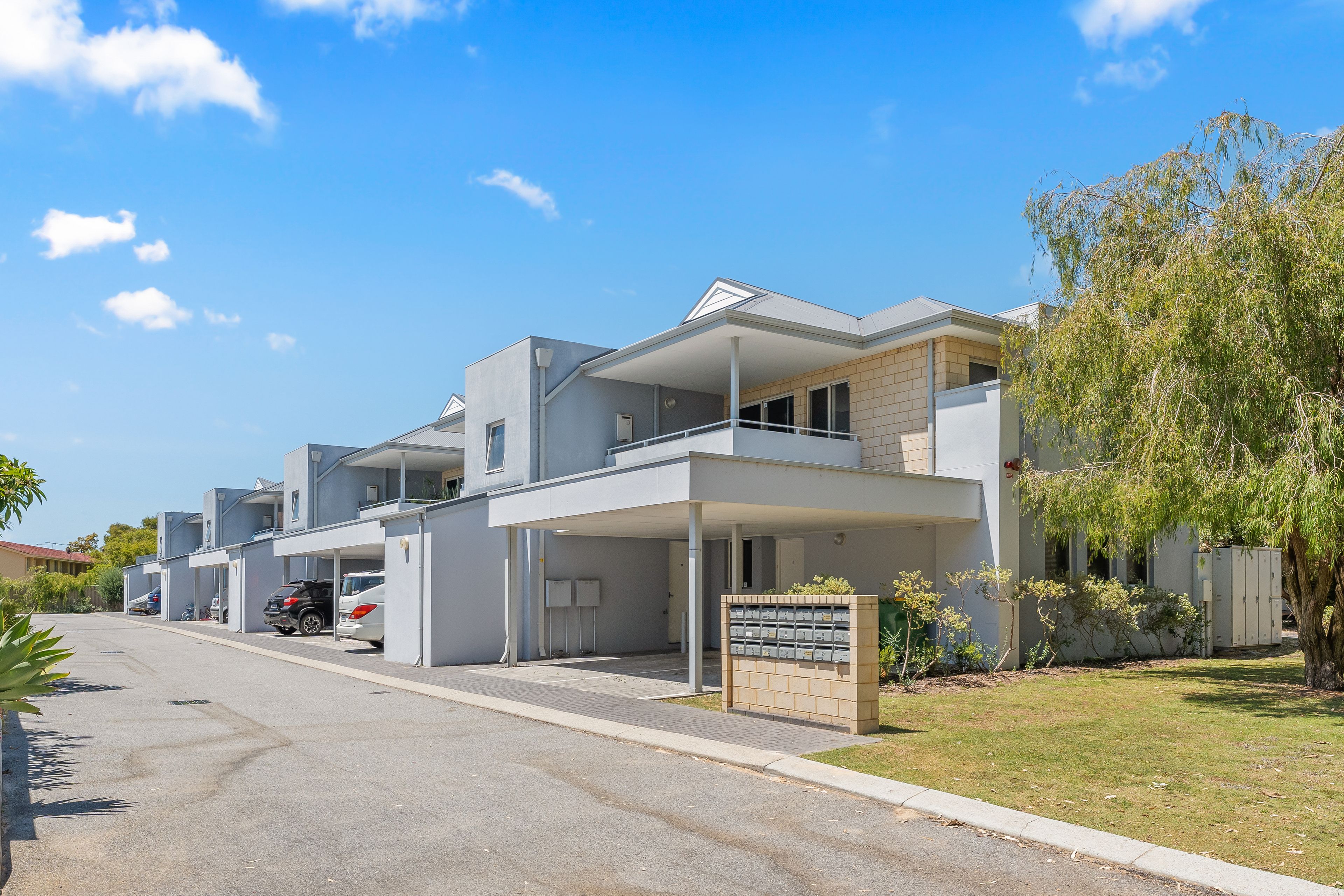 15/38 Lake Street, Rockingham, WA 6168 - Sold Unit - Ray White ...