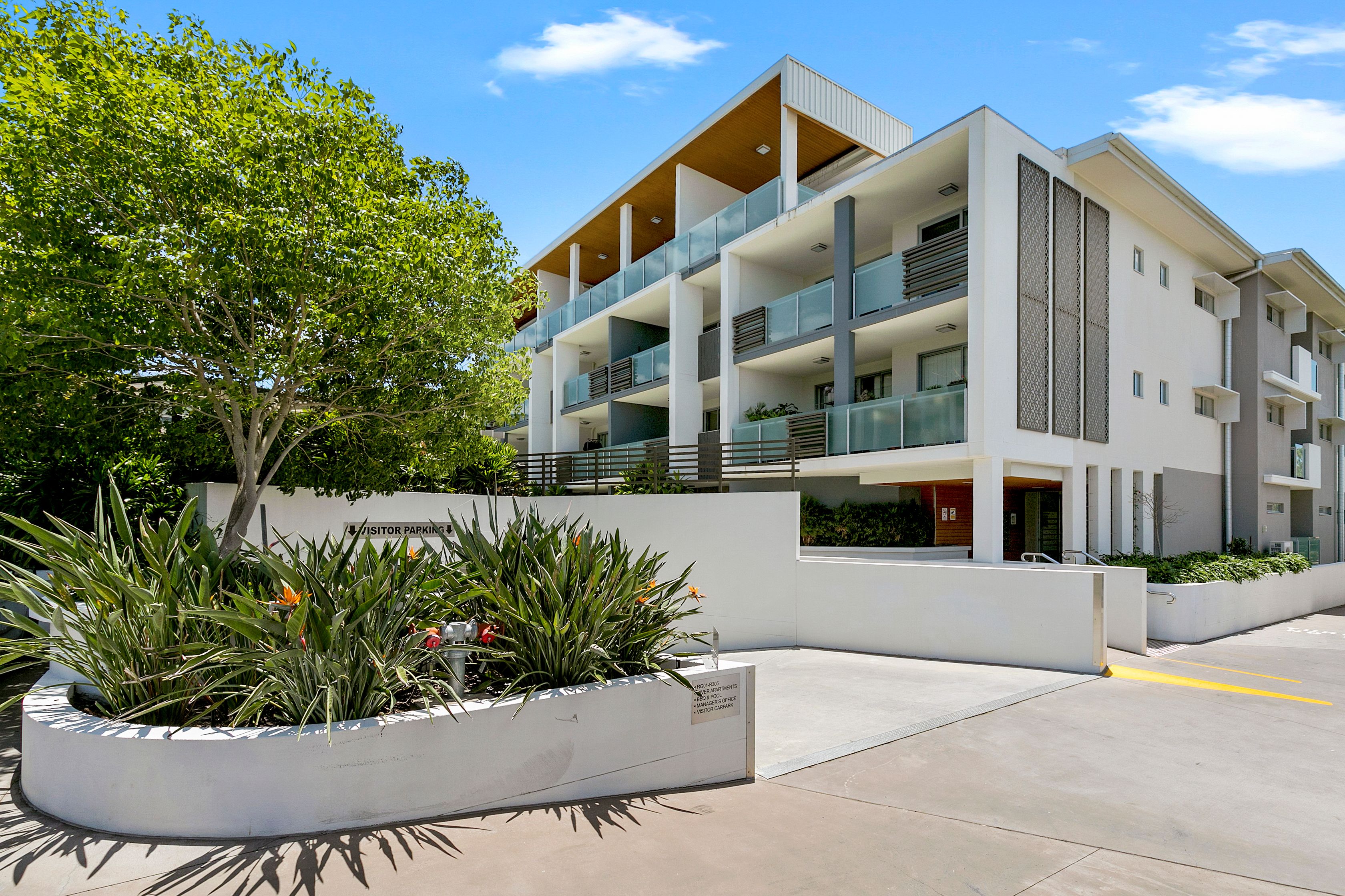 1108/8 Lochaber Street, Dutton Park, QLD 4102 - Sold Unit - Ray White ...