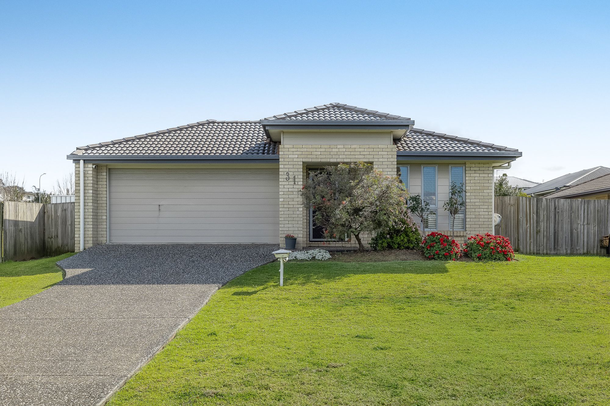 31 Kearney Street, Kearneys Spring, QLD 4350 - Sold House - Ray White ...