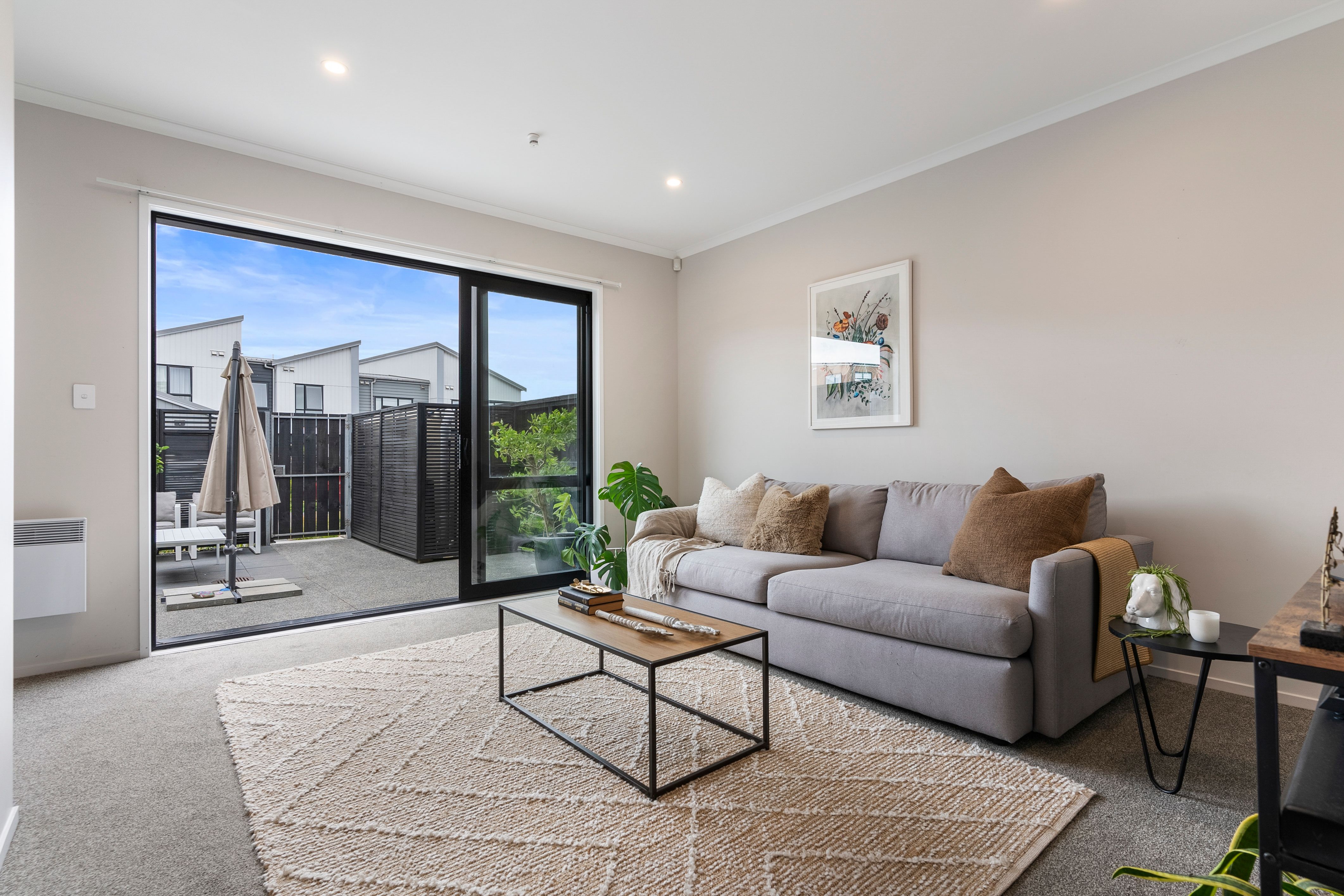 8 Malcolm Calder Road, Hobsonville, Waitakere City 0618 - Sold House ...