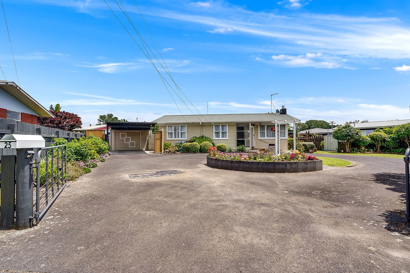 25 Patrick Place, Fitzroy, Hamilton City 3206 - Sold House - Ray White ...