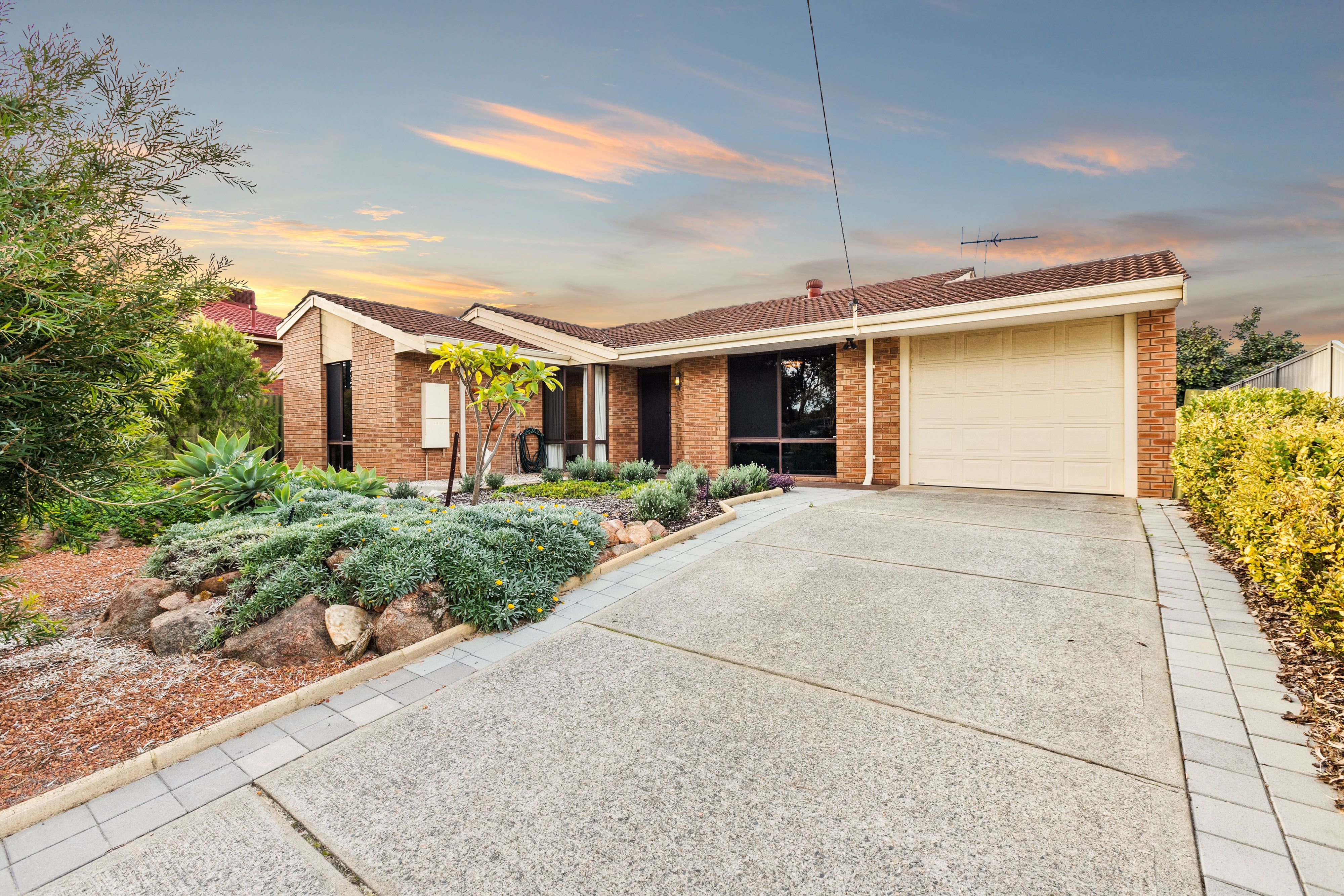 19 Pacific Way, Beldon, WA 6027 - Sold House - Ray White North Quays