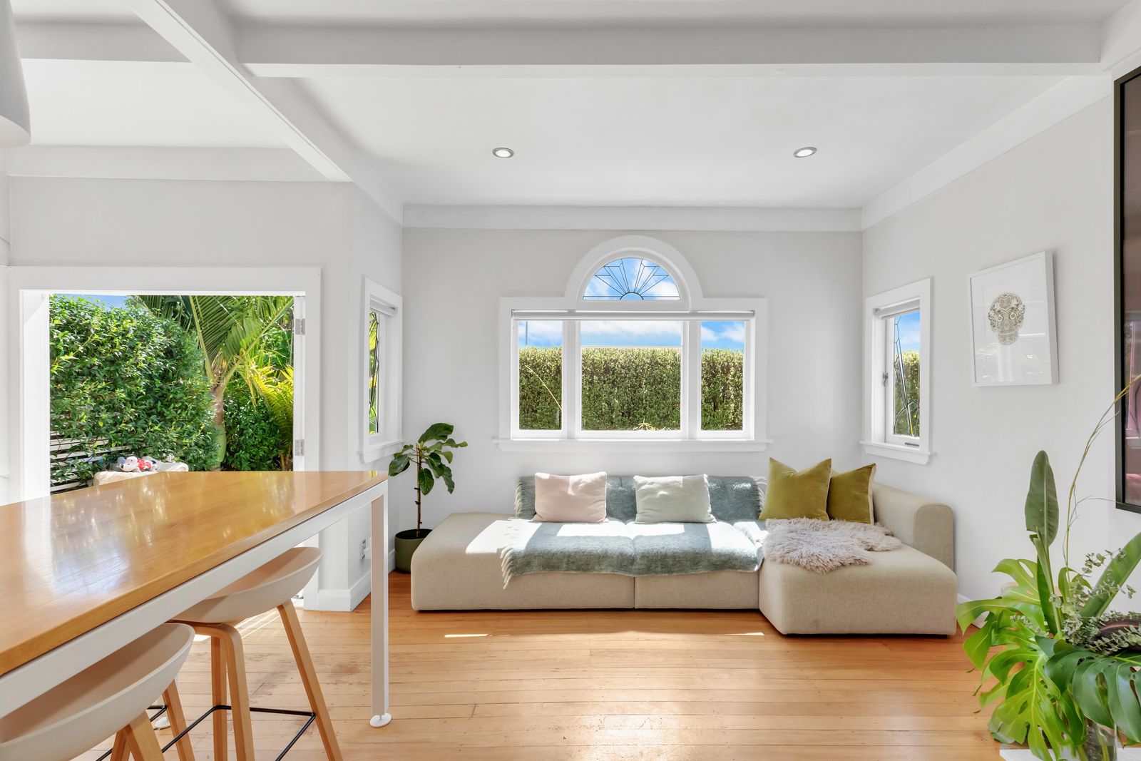 140 Point Chevalier Road, Point Chevalier, – Home For Sale • Ray White ...