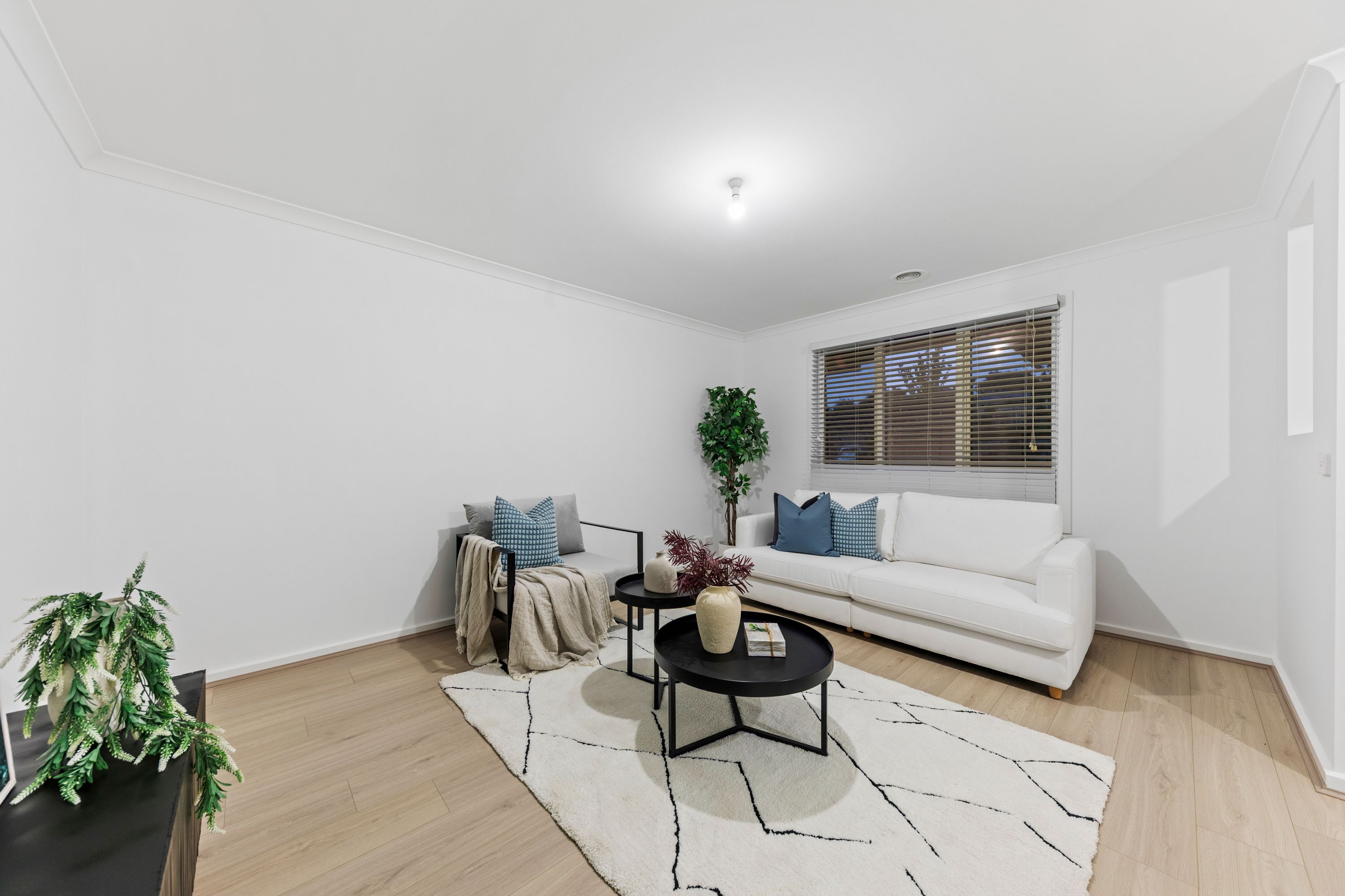 38 Windermere Boulevard, Pakenham, VIC 3810 - Sold House - Ray White ...