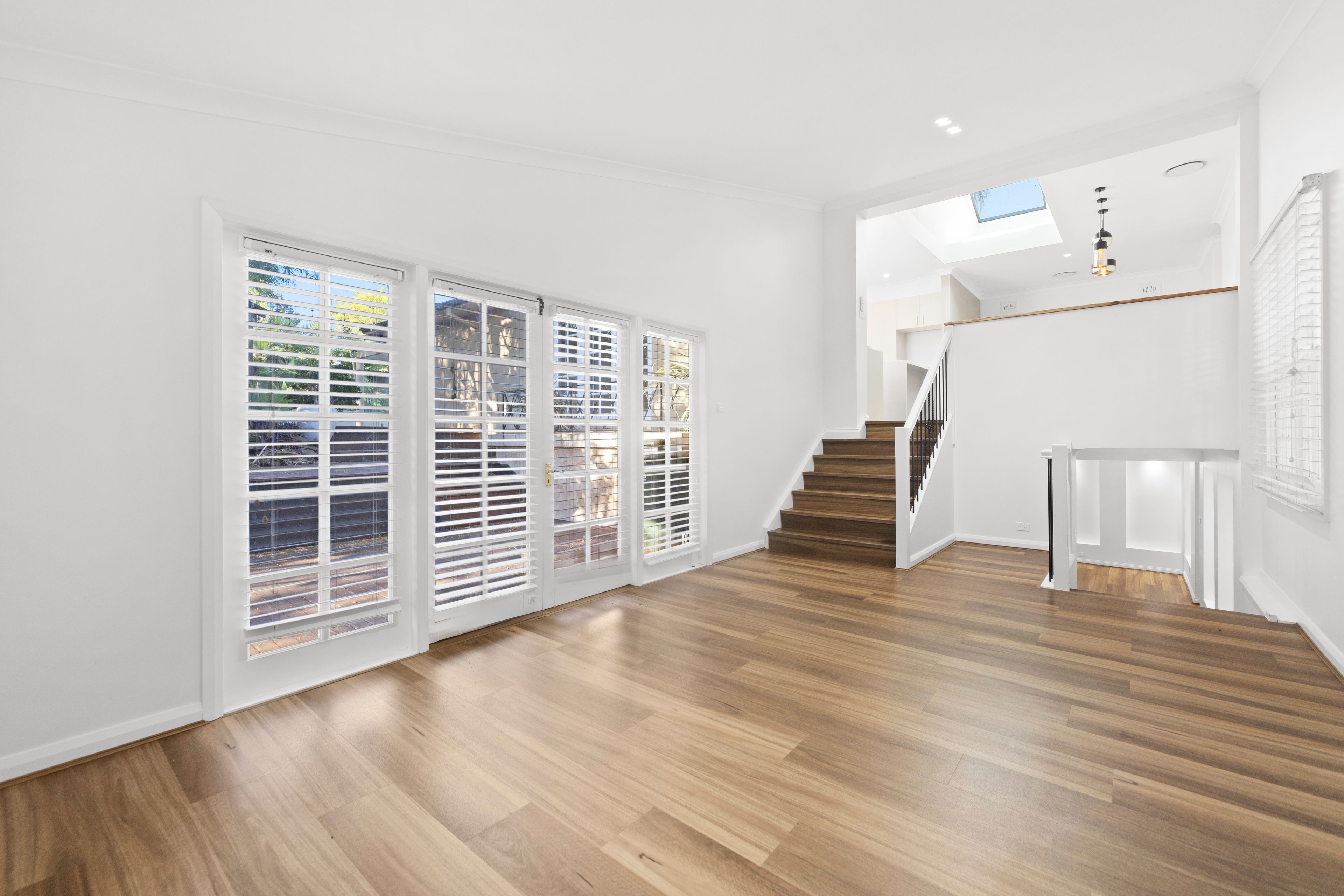 10 Sanctuary Point Road, West Pennant Hills, NSW 2125 - House for Sale ...