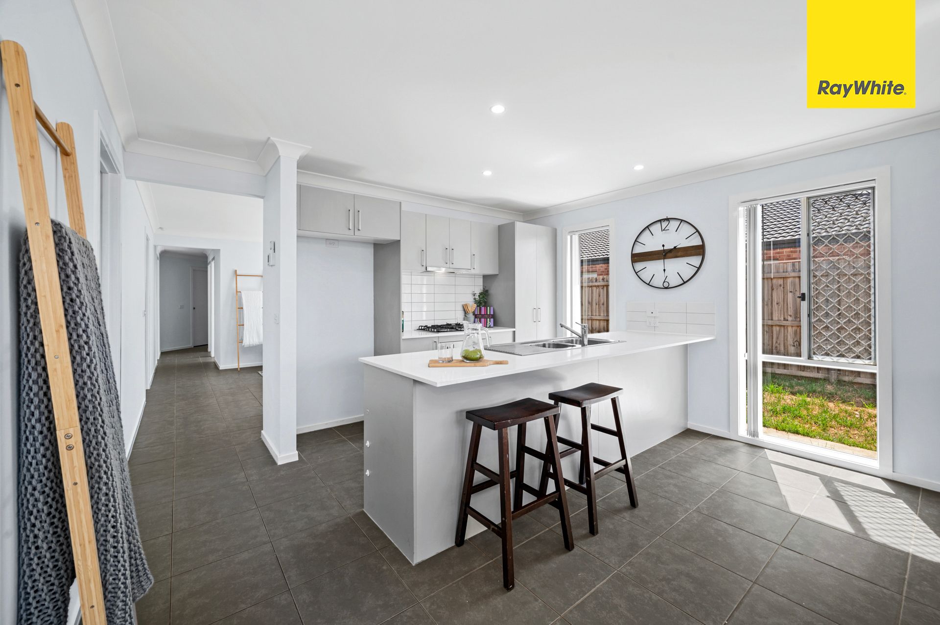 195 James Melrose Drive, Brookfield, VIC 3338 - Sold House - Ray White ...