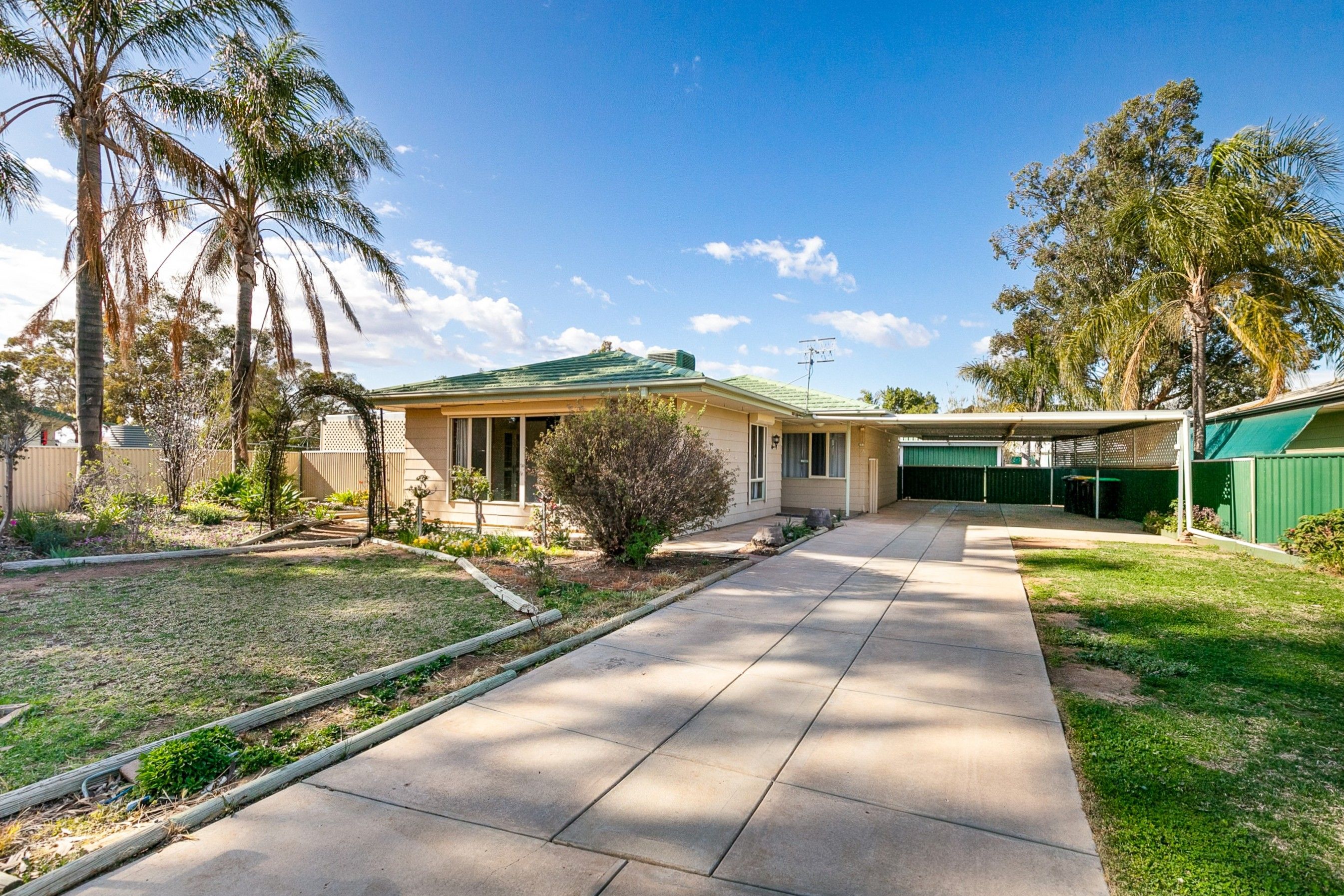 4 Howie Drive, Renmark, SA 5341 - Sold House - Ray White Riverland