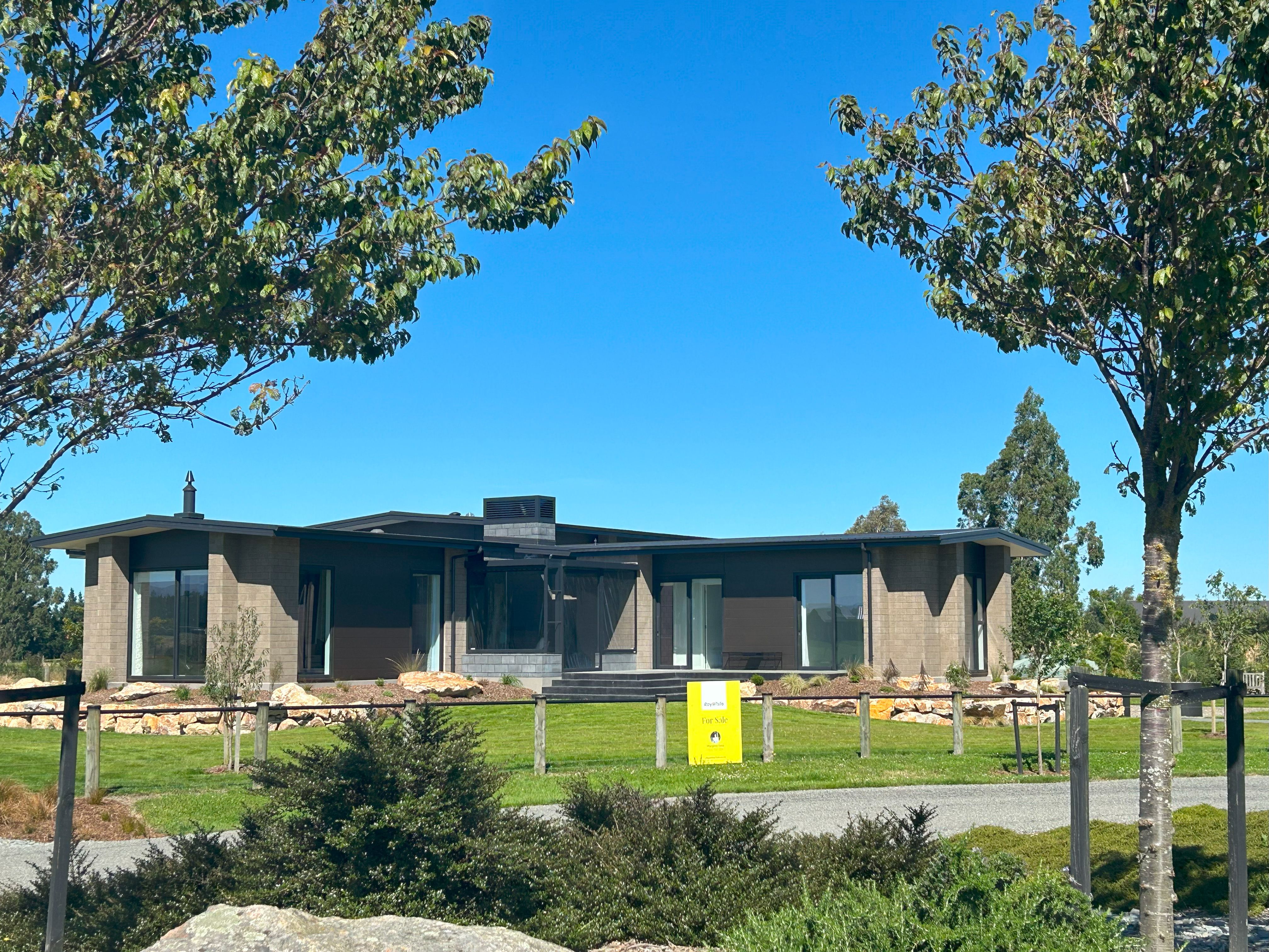 37 Sam Holmes Drive, Methven, Ashburton District 7730 - House for Sale ...