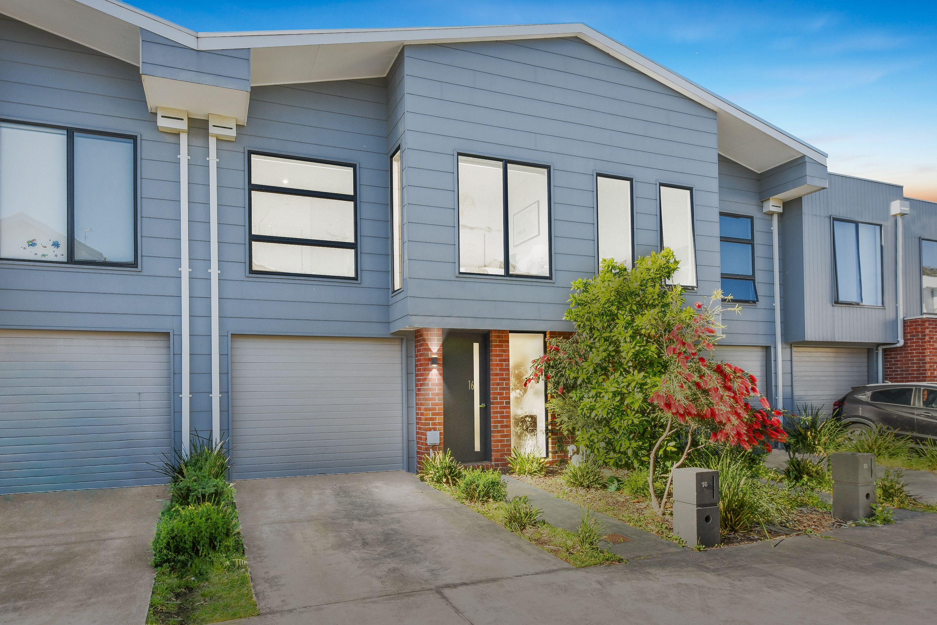 16 Mulberry Grove, Keysborough, VIC 3173 - Sold Townhouse - Ray White ...