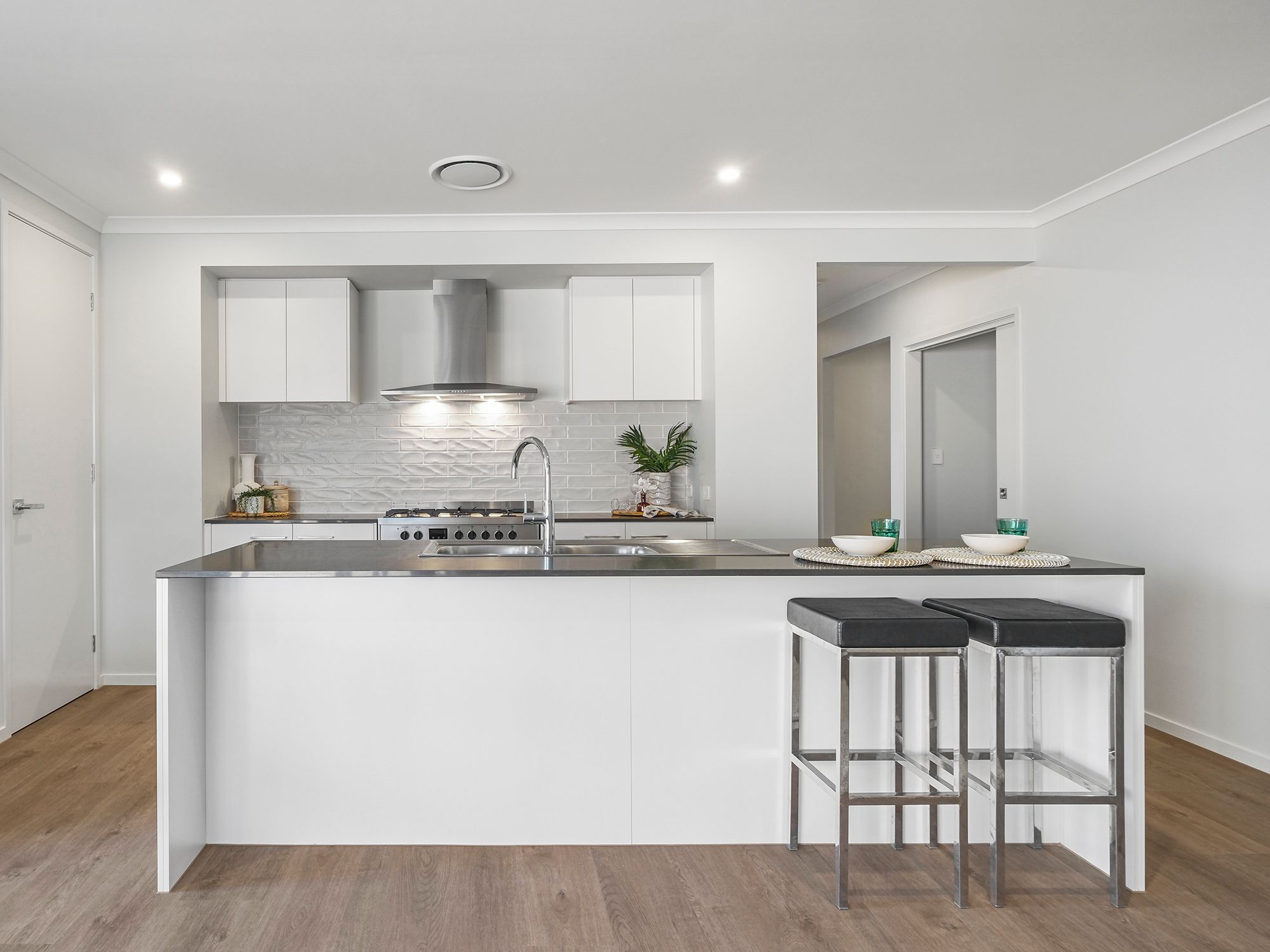 95 Sunny Crescent, Ripley, QLD 4306 - Sold House - Ray White Forest ...