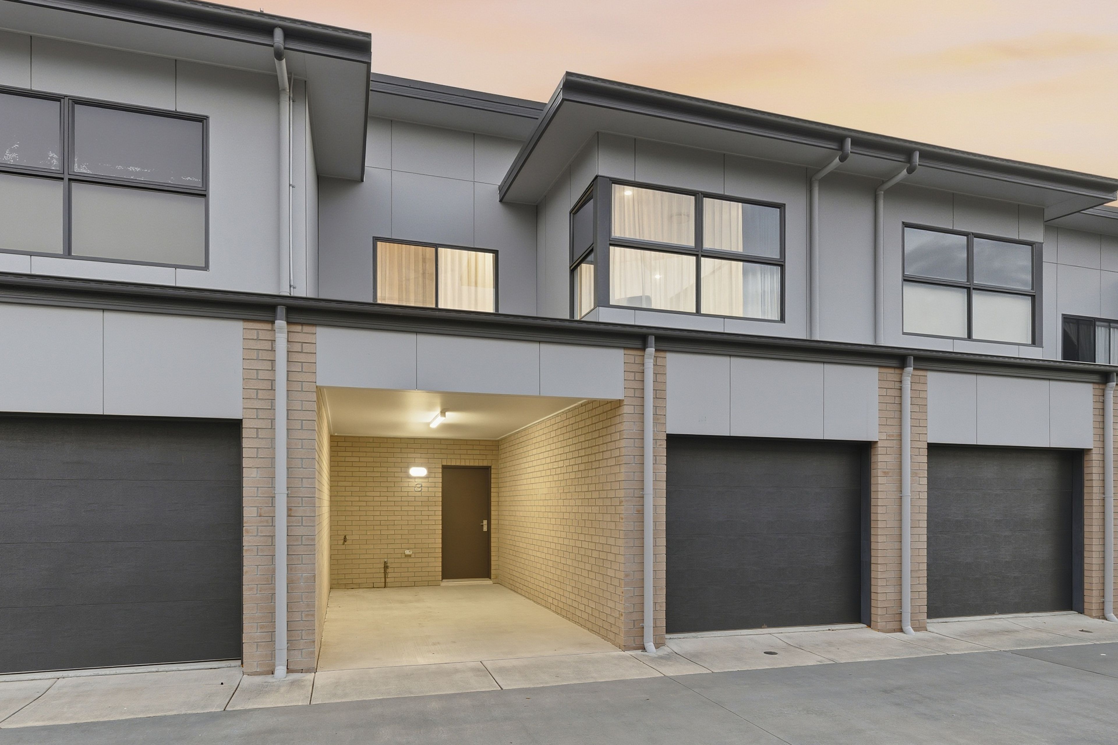 3/1 Luke Close, Sunnybank Hills, QLD 4109 - Sold Townhouse - Ray White ...
