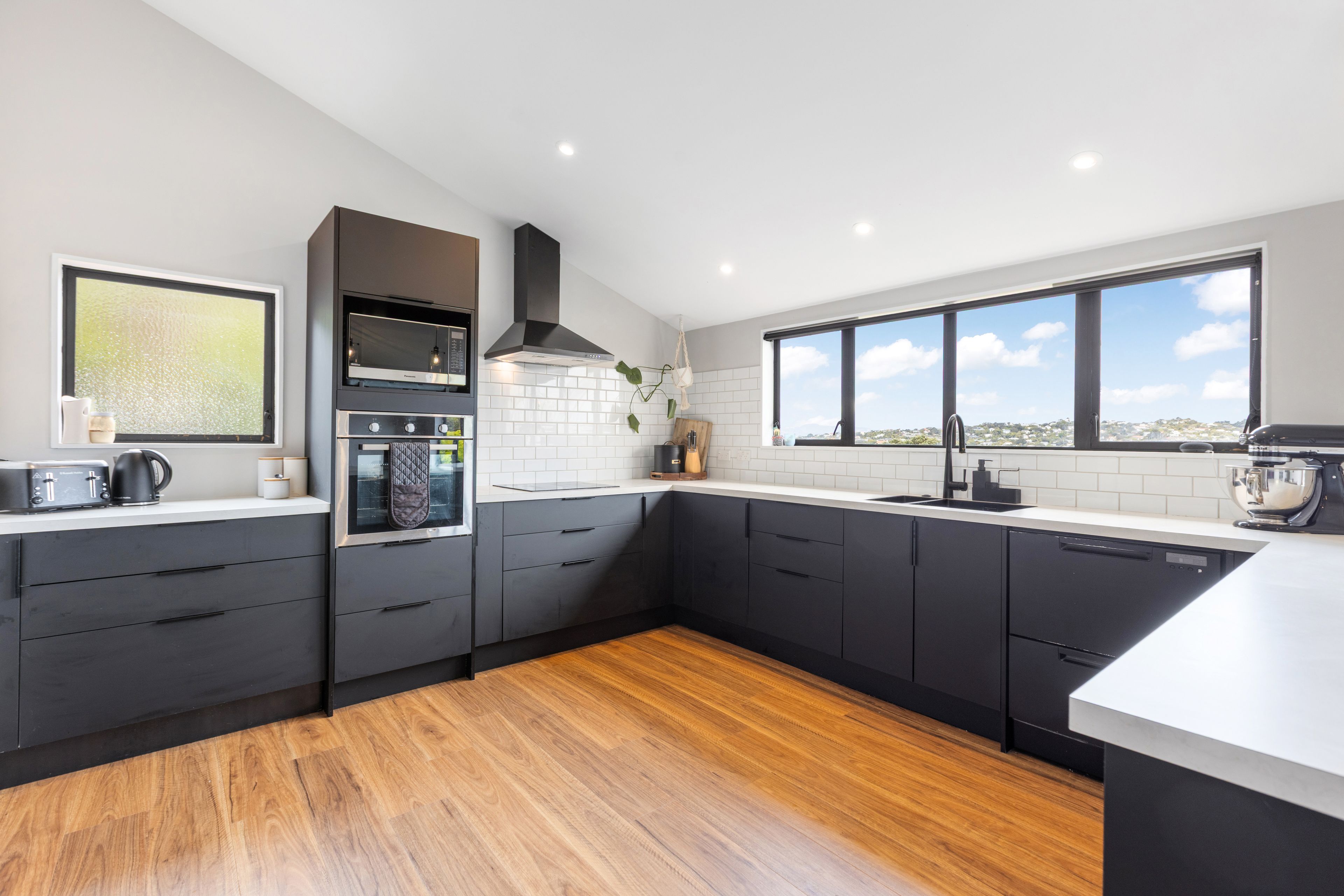 39a David Crescent, Karori, Wellington City 6012 - House for Sale - Ray ...