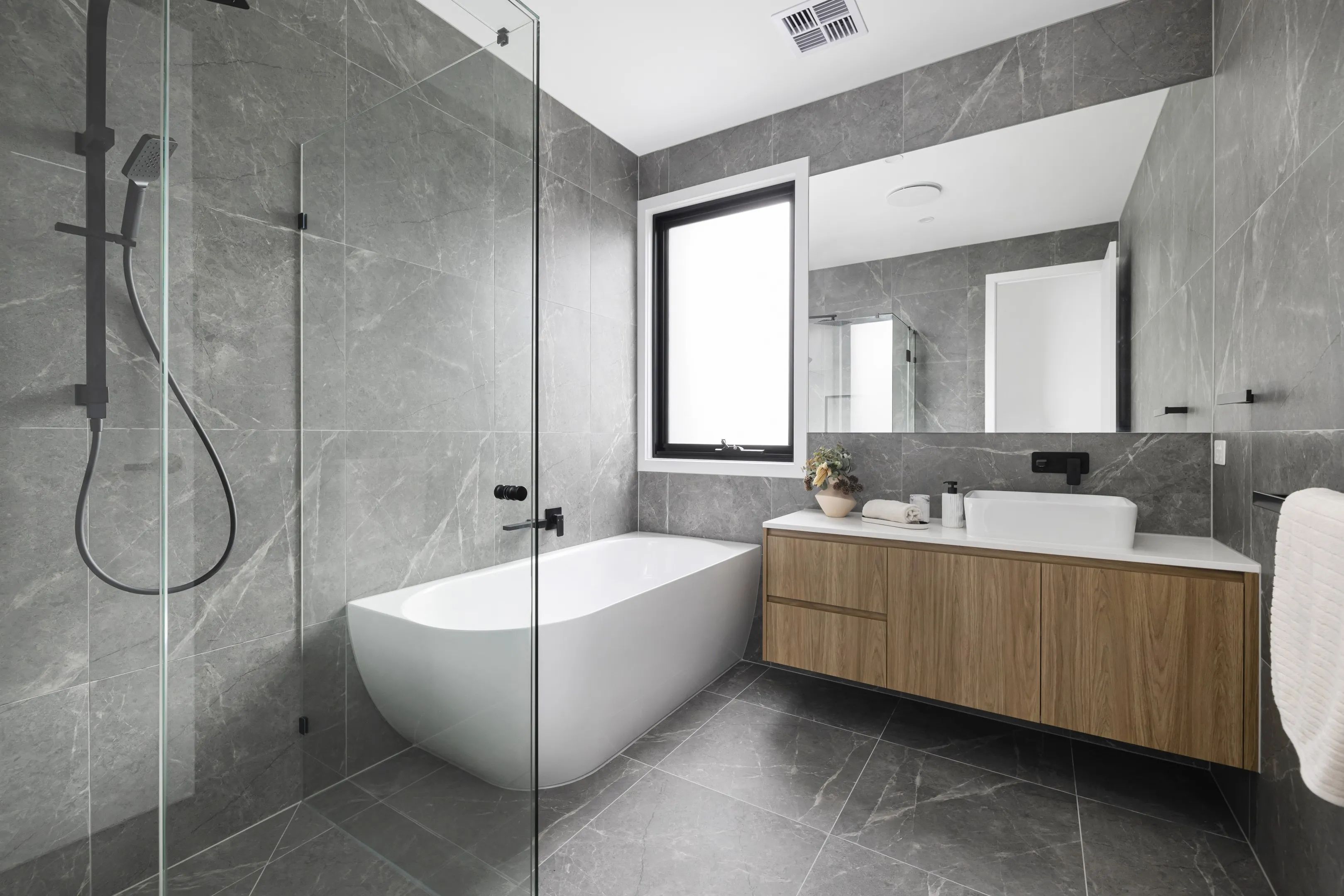 10B Griffiths Court, Mount Waverley, VIC 3149 - Townhouse for Rent ...