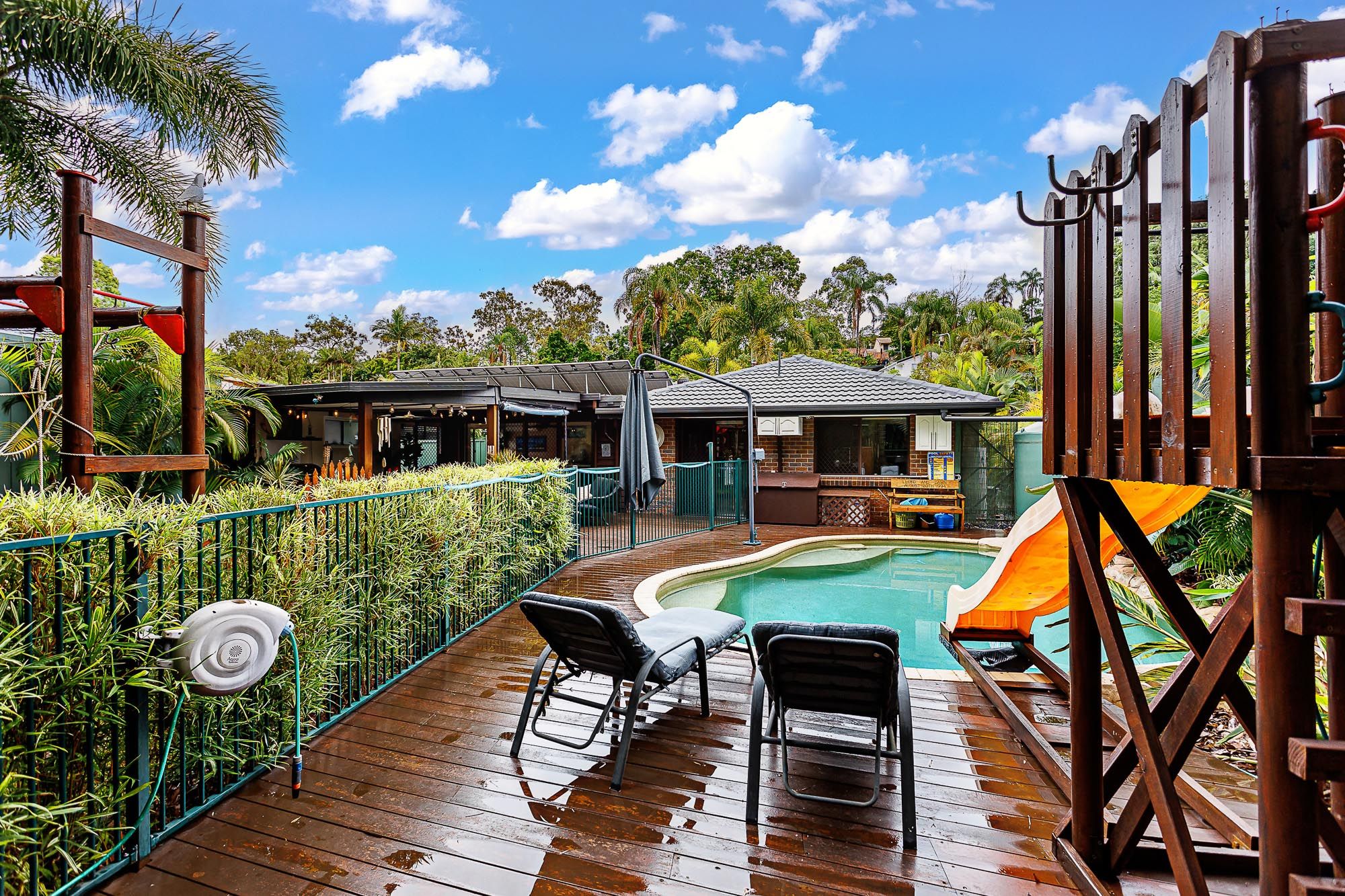 29 Kenneth Drive, Highland Park, QLD 4211 - Sold House - Ray White ...