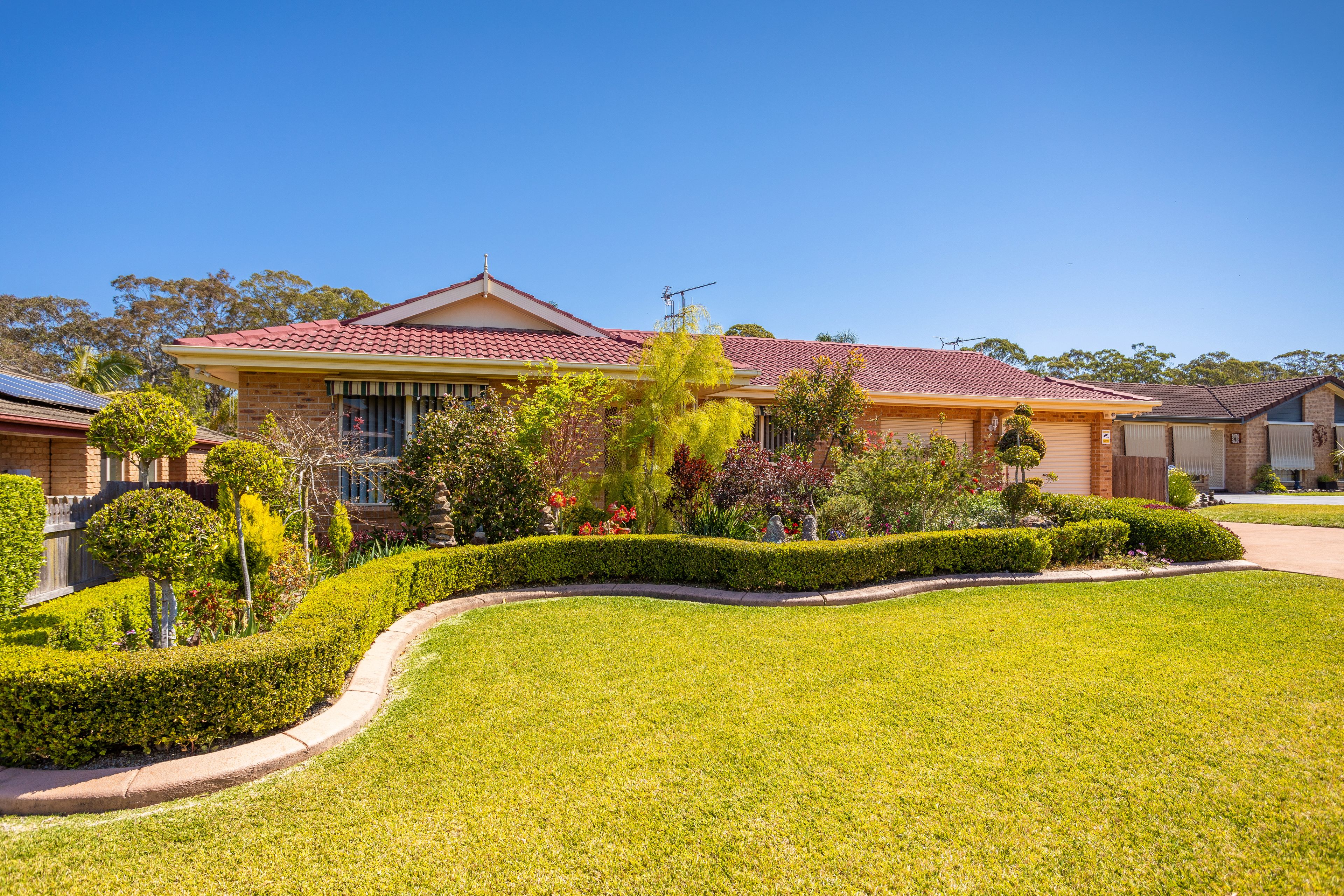 Ray White Manning Valley