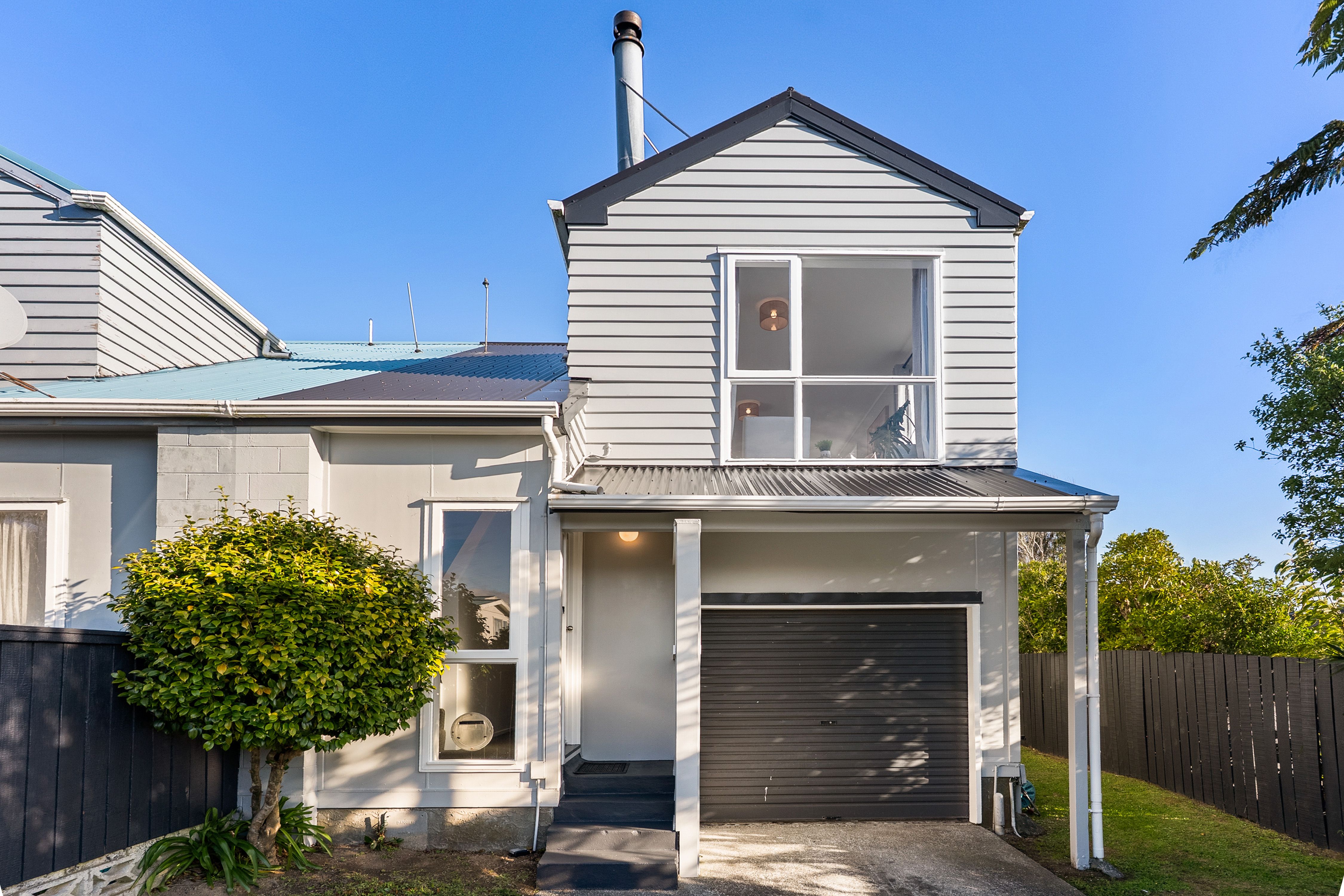 17B Colchester Crescent, Newlands, Wellington City 6037 - Sold House ...