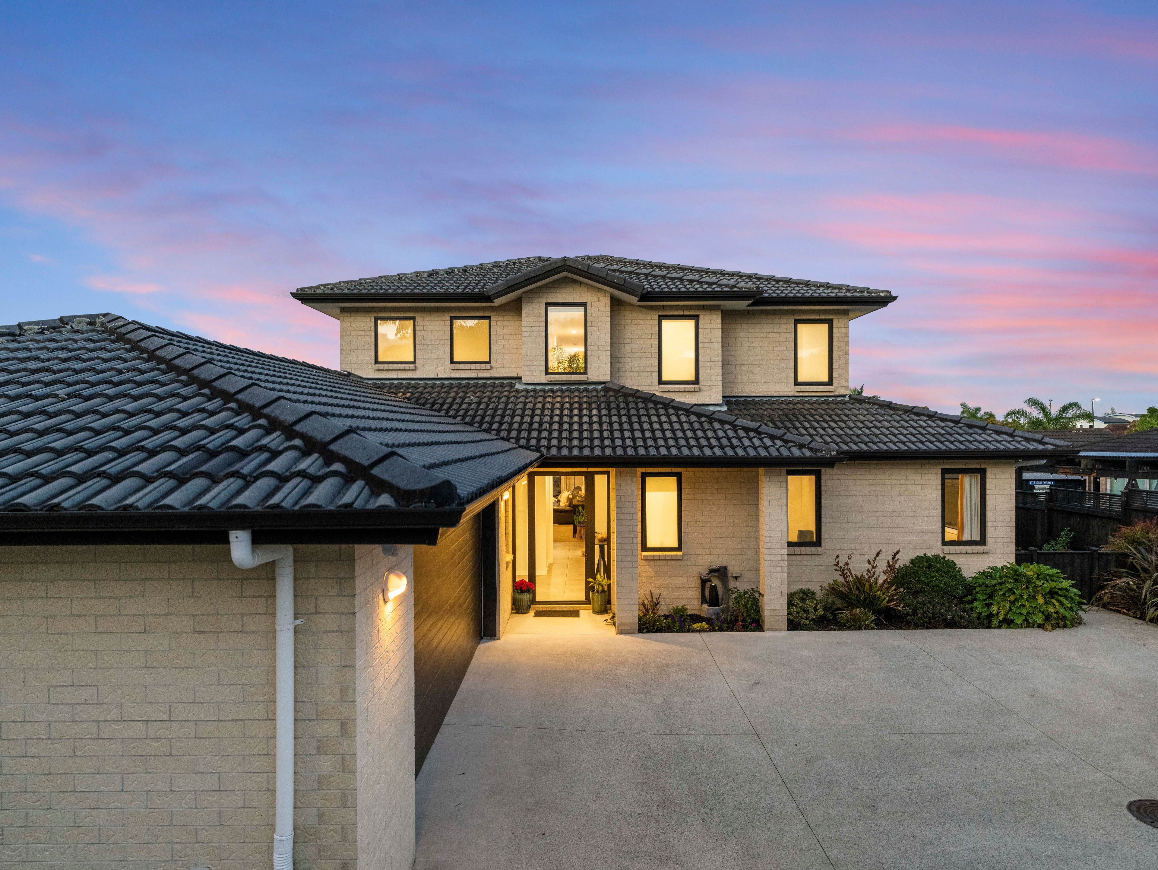 40 Intrepid Crescent, Beachlands, – Home For Sale • Ray White New Zealand