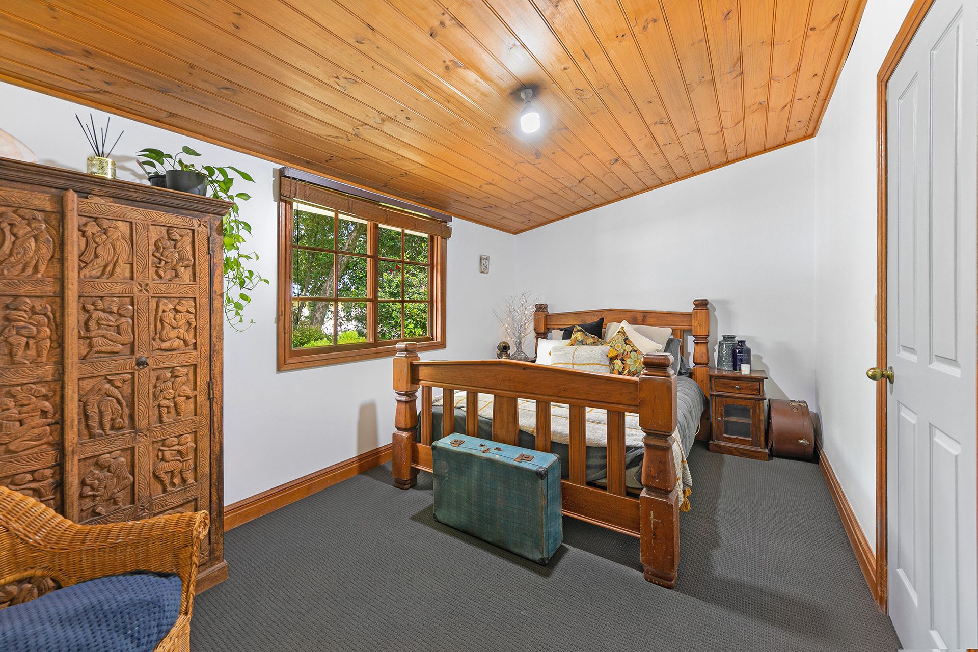 340-348 Long Road, Tamborine Mountain, QLD 4272 - Sold House - Ray ...