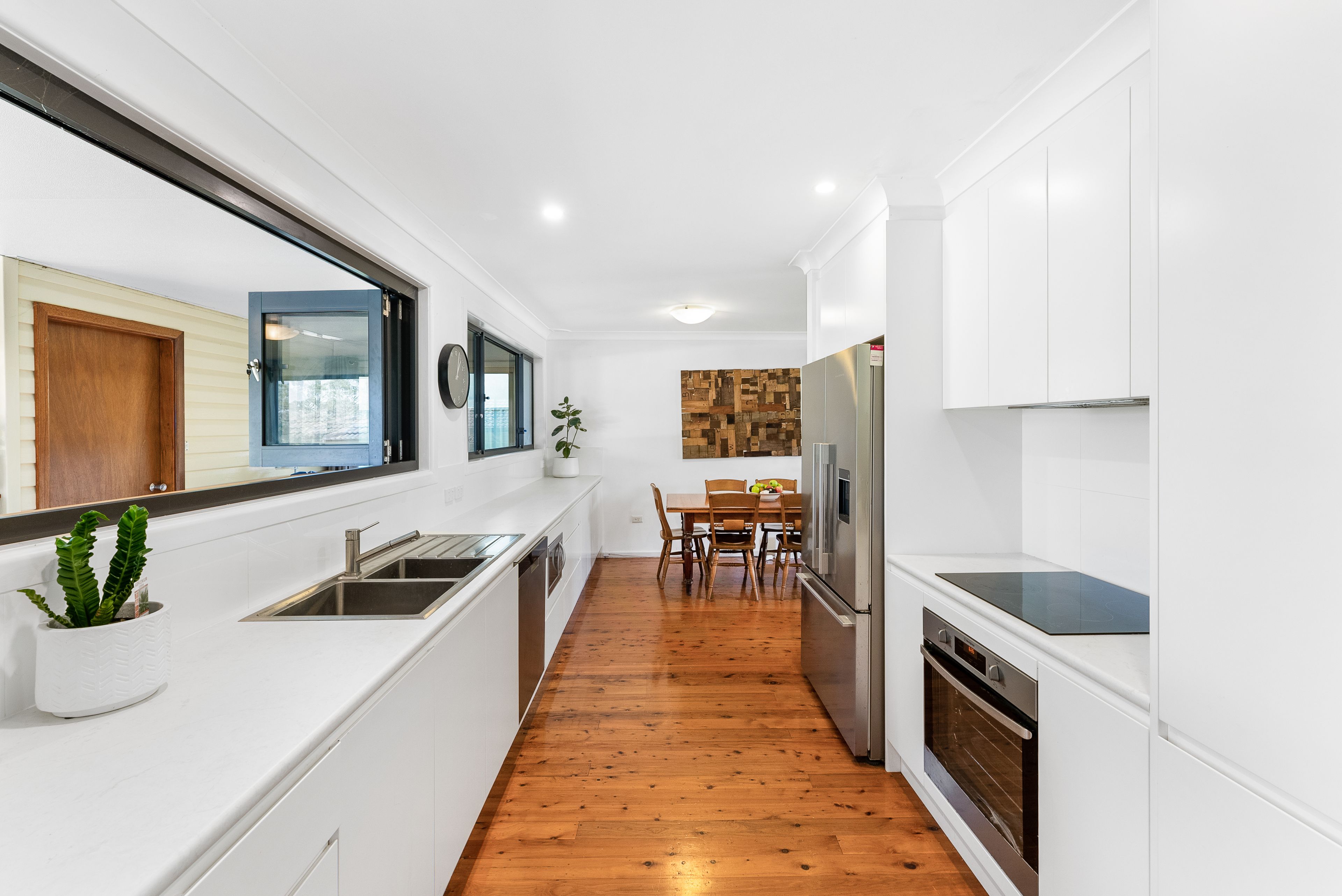 33 Annesley Avenue, Stanwell Tops, NSW 2508 - Sold House - Ray White ...