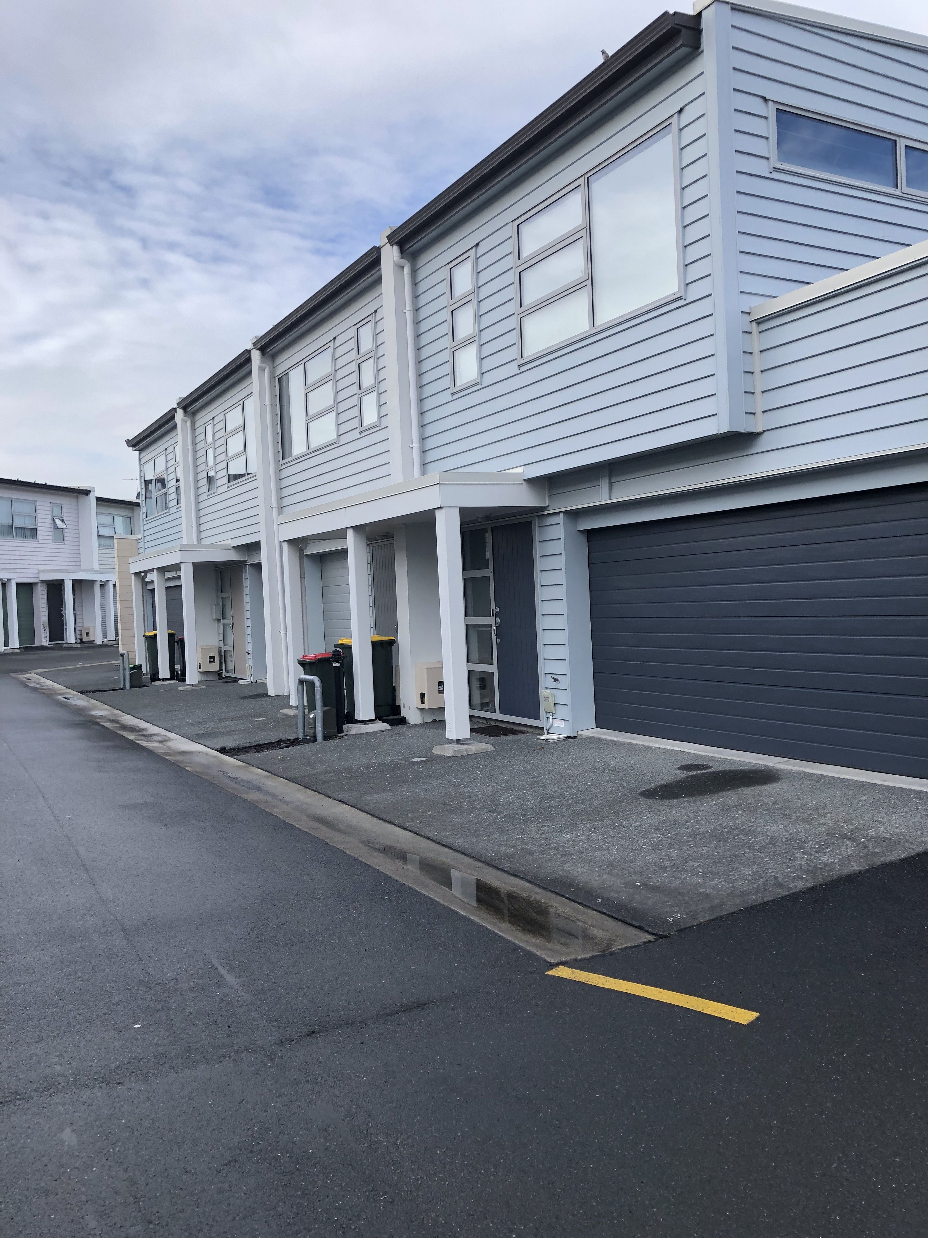 8 Portland Lane, Chartwell, Hamilton City 3210 - Leased Townhouse - Ray ...