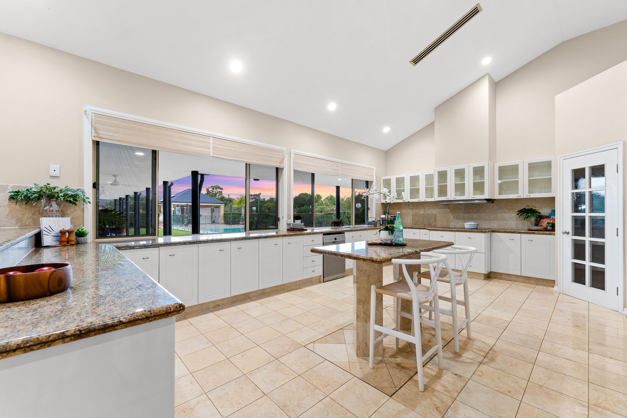 174-176 Springwood Road, Springwood, QLD 4127 - Sold House - Ray White ...