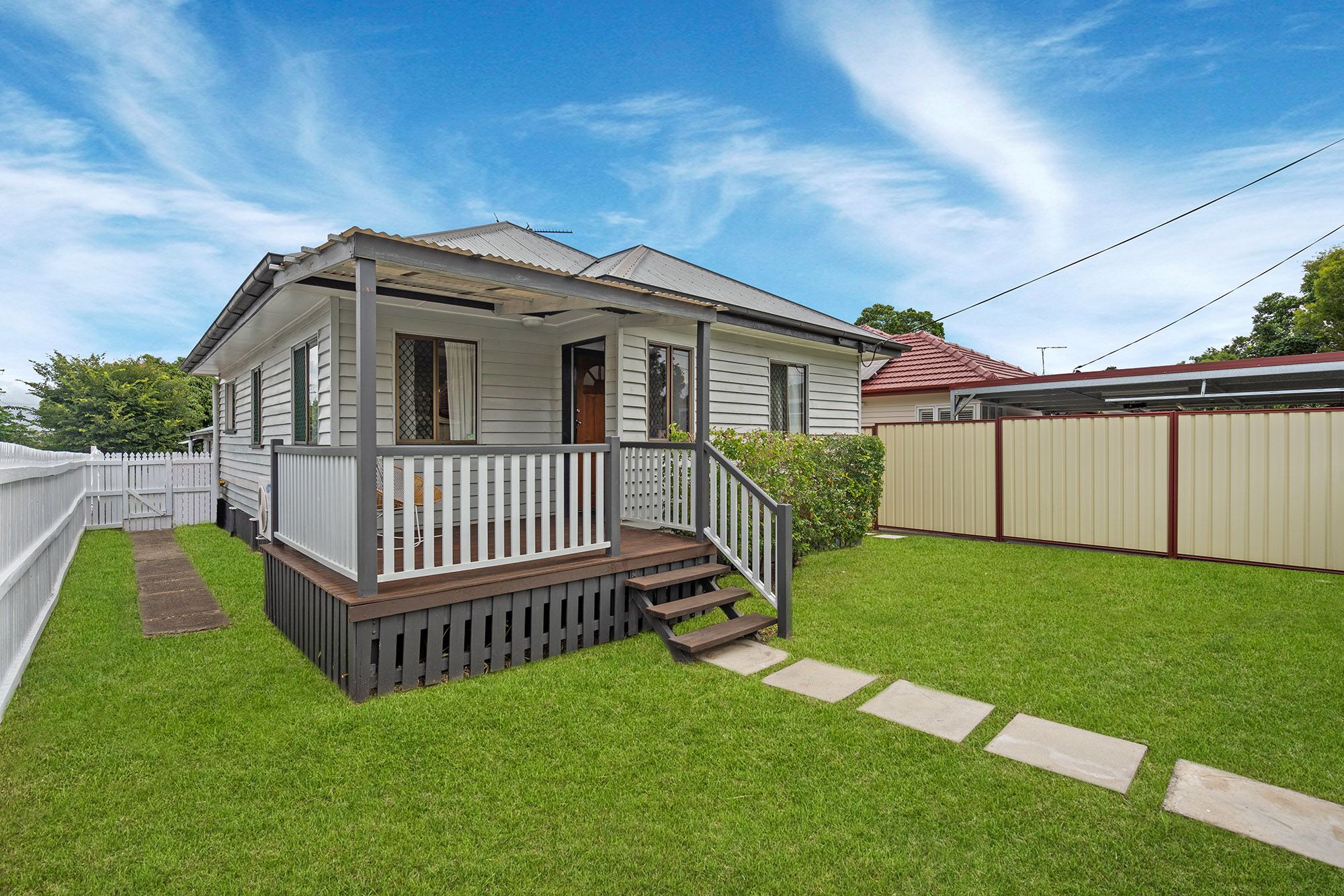 95 Lumley Street, Upper Mount Gravatt, QLD 4122 - Sold House - Ray White Mt Gravatt