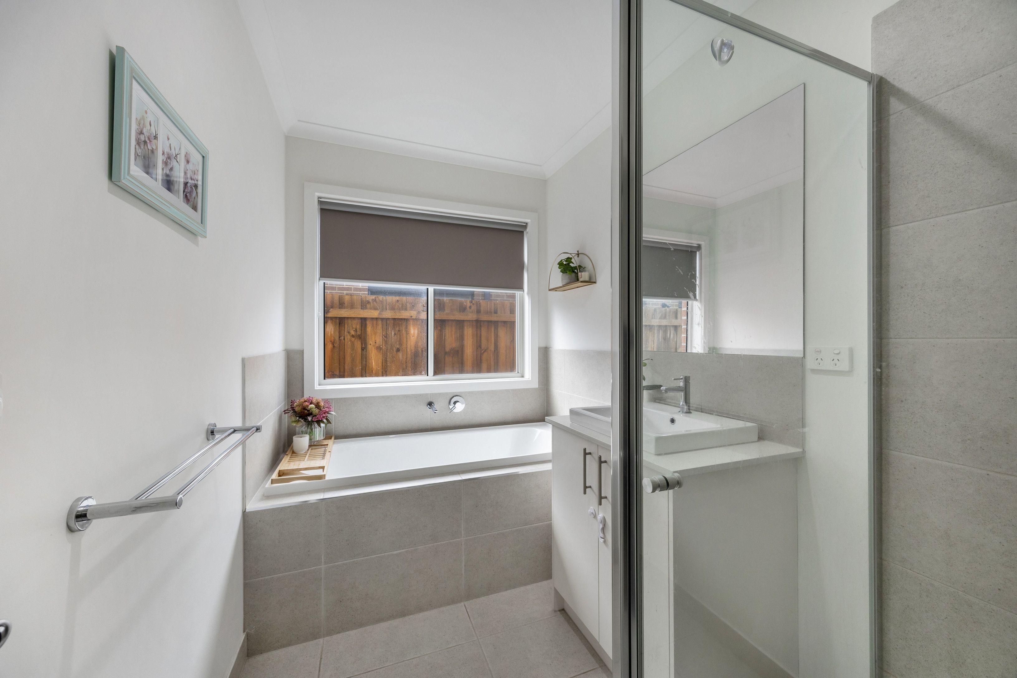 10 Darmain Drive, Greenvale, VIC 3059 - Leased House - Ray White Glenroy