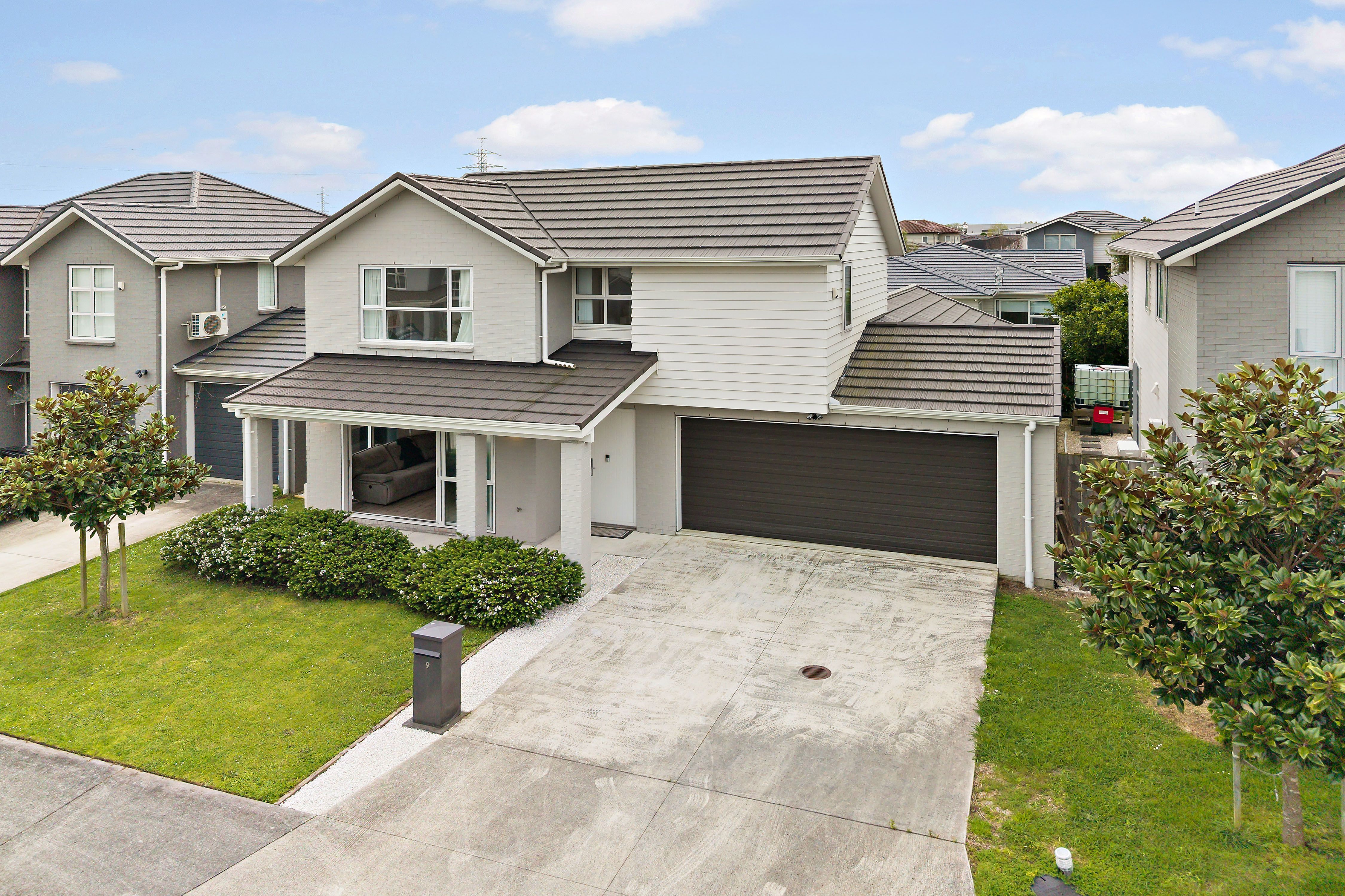 9 Flight Place, Takanini, Papakura 2112 - Sold House - Real Estate ...