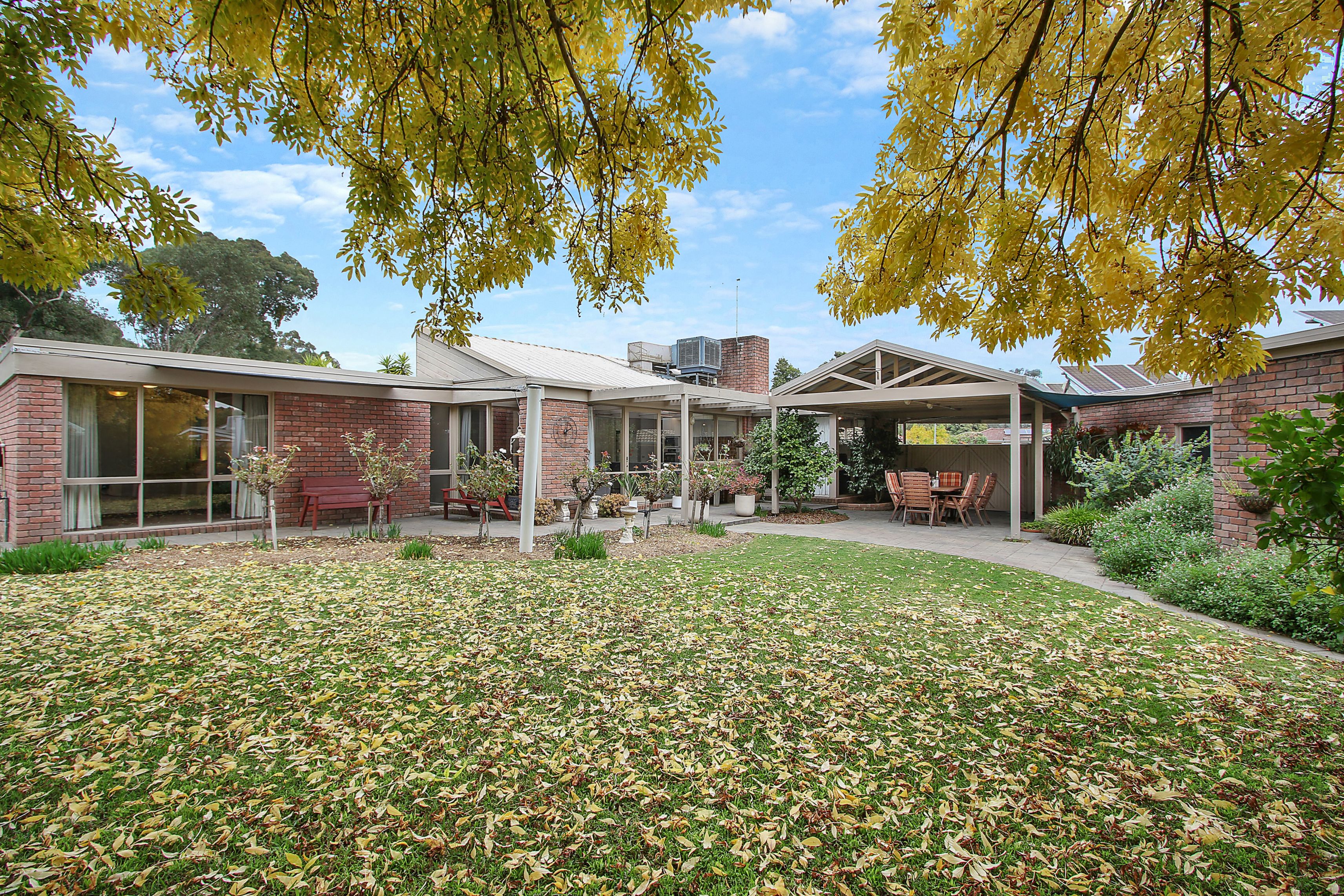 2 Player Court, Wodonga, VIC 3690 - Sold House - Ray White Rural Albury ...