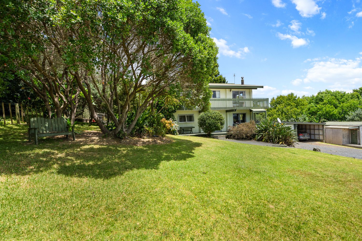 4 Dolphin Place, Tutukaka, Whangarei District 0153 - Sold House - Ray ...