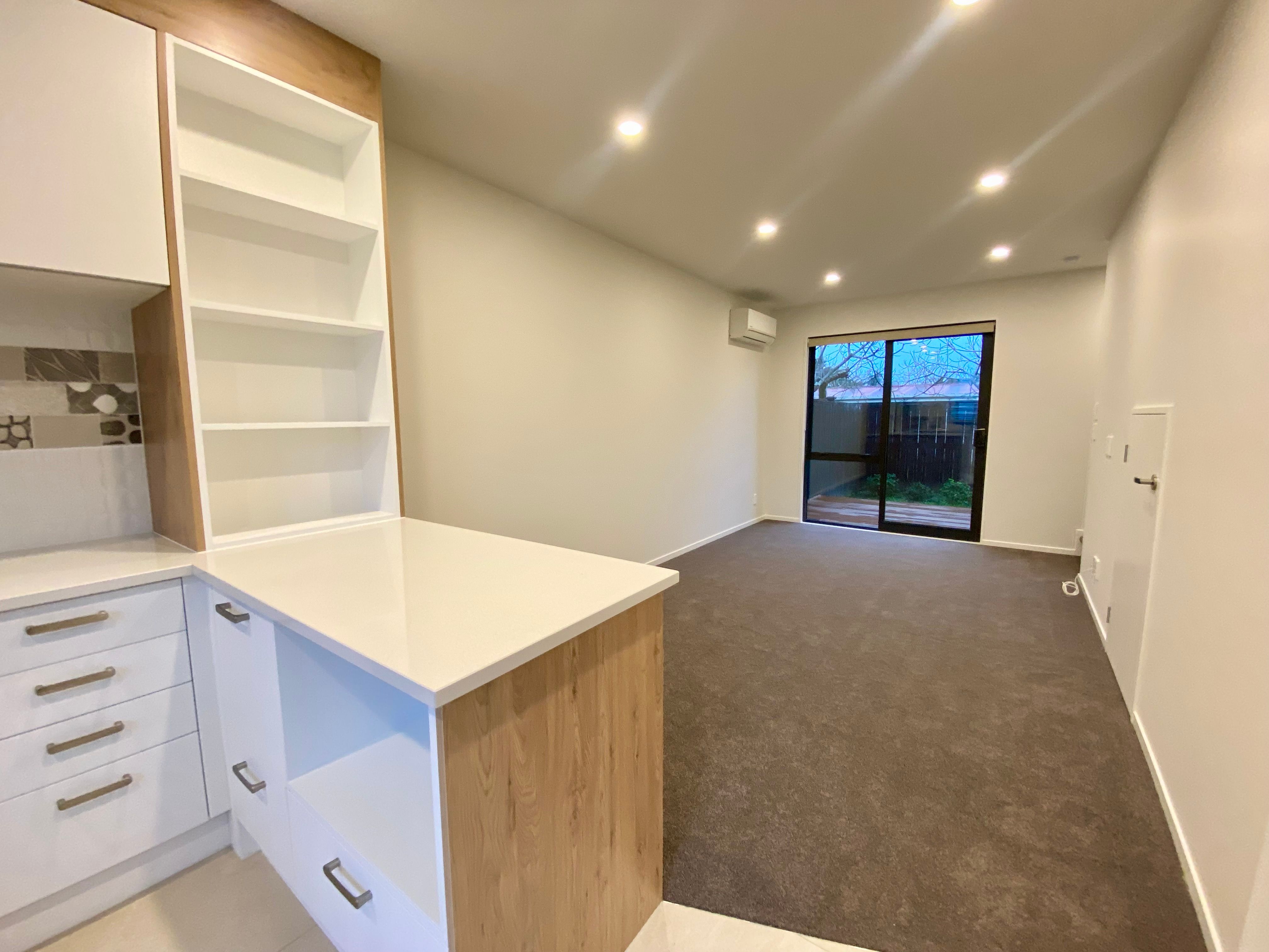 8/47 Beach Road, Te Atatu Peninsula, Waitakere City 0610 - Leased ...
