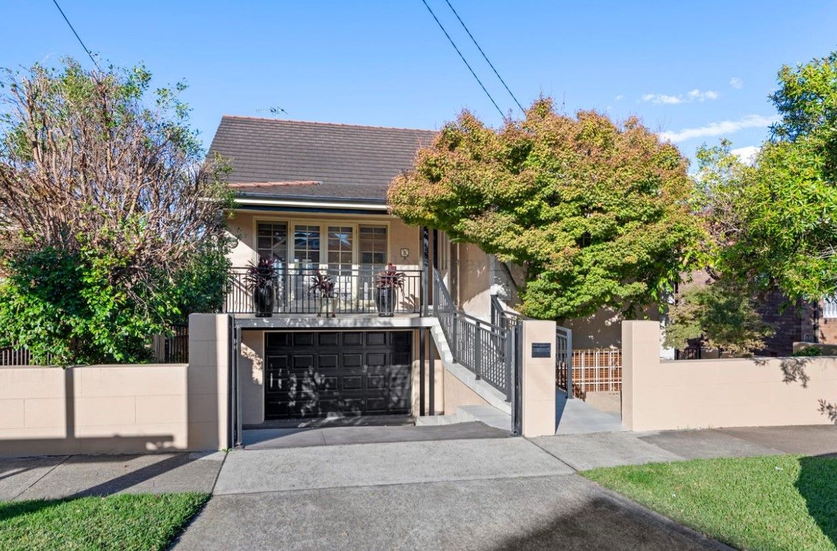 8 Mcculloch Street, Russell Lea, NSW 2046 - Sold House - Ray White ...