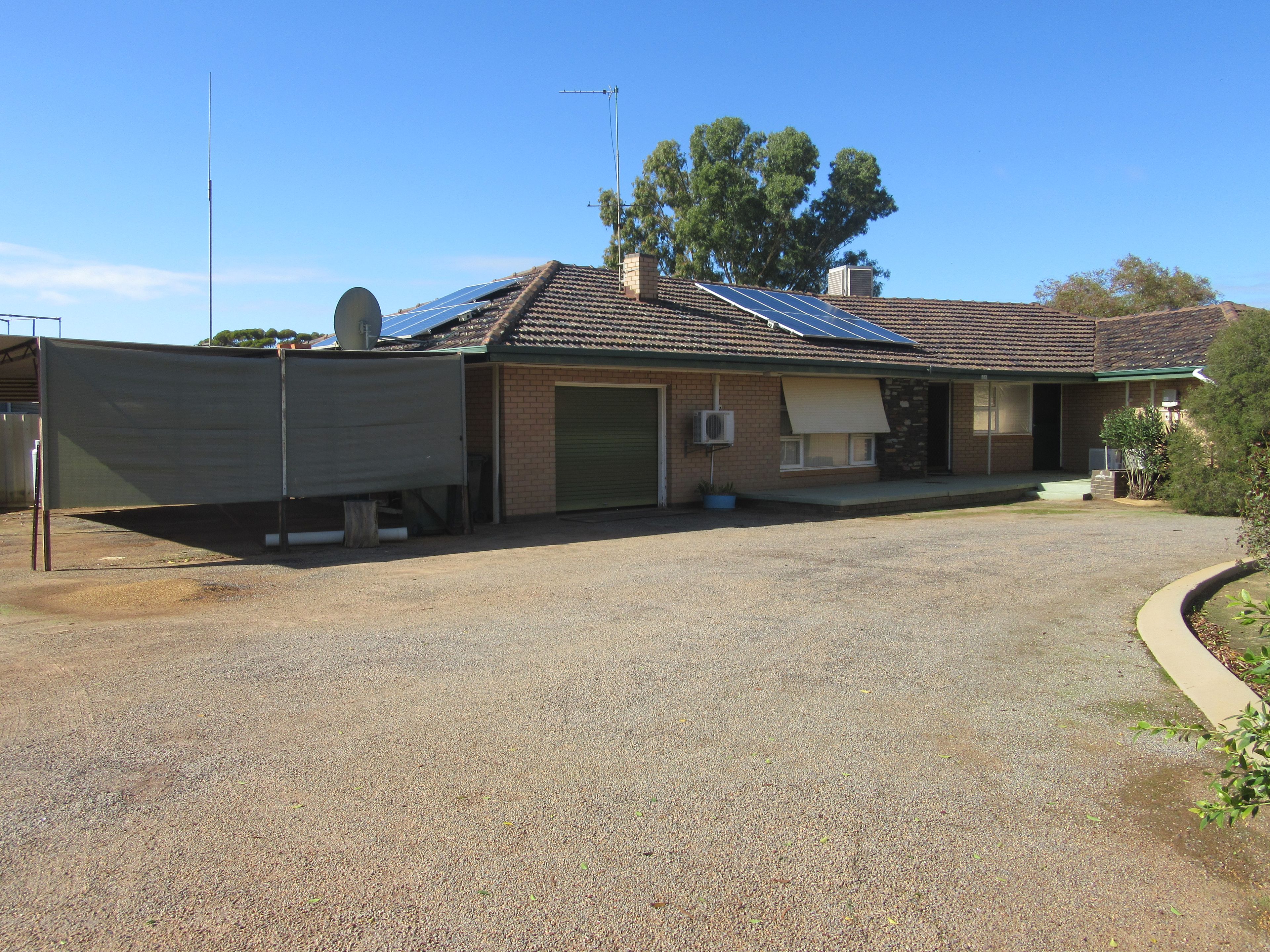 24 Touche Street, Three Springs, WA 6519 - Sold House - Geraldton | Dongara