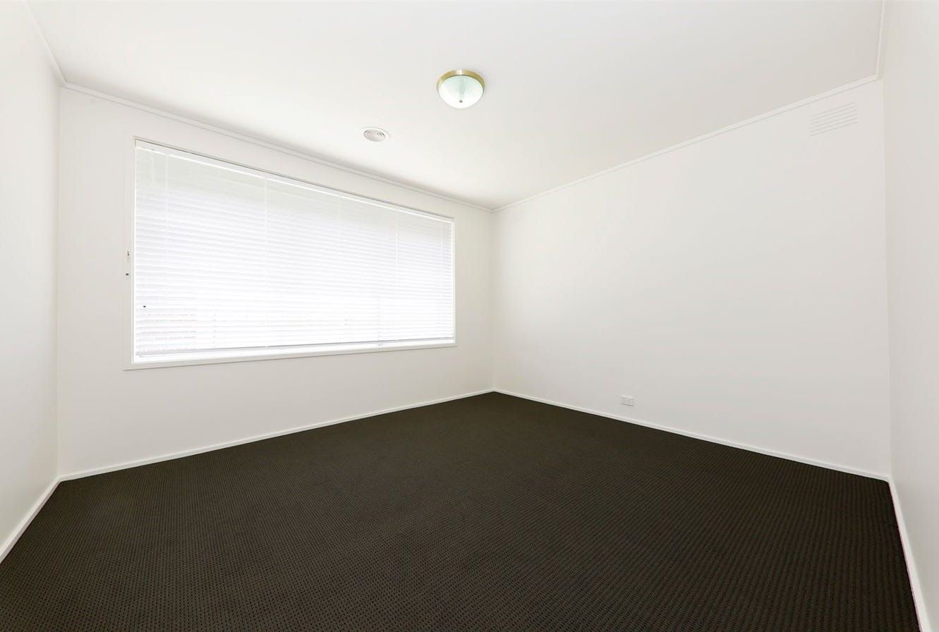 3 Whitehaven Crescent, Mulgrave, VIC 3170 - Leased House - Ray White ...