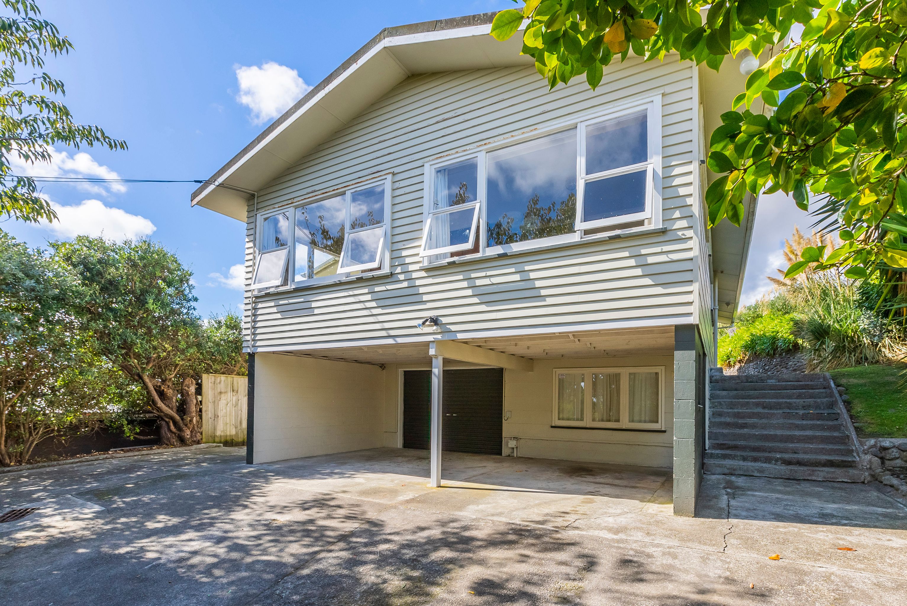 16 Hillcrest Road, Raumati, Kapiti Coast District 5032 - Sold House ...