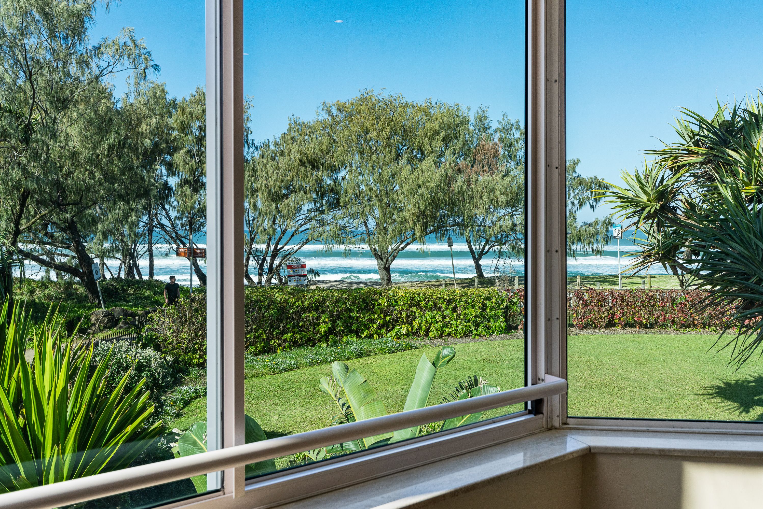 31/135 Seaworld Drive, Main Beach, QLD 4217 - Sold Apartment - Ray ...