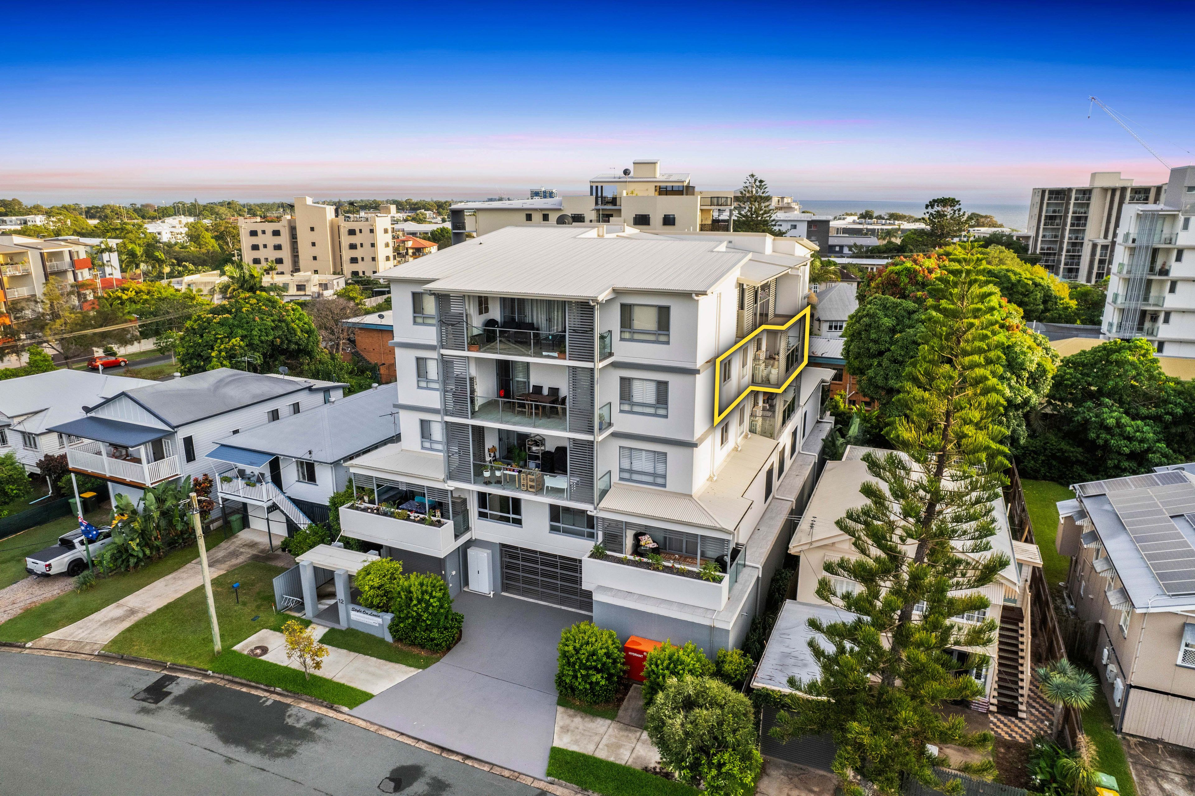10/12 Louis Street, Redcliffe, QLD 4020 - Sold Unit - Ray White Redcliffe