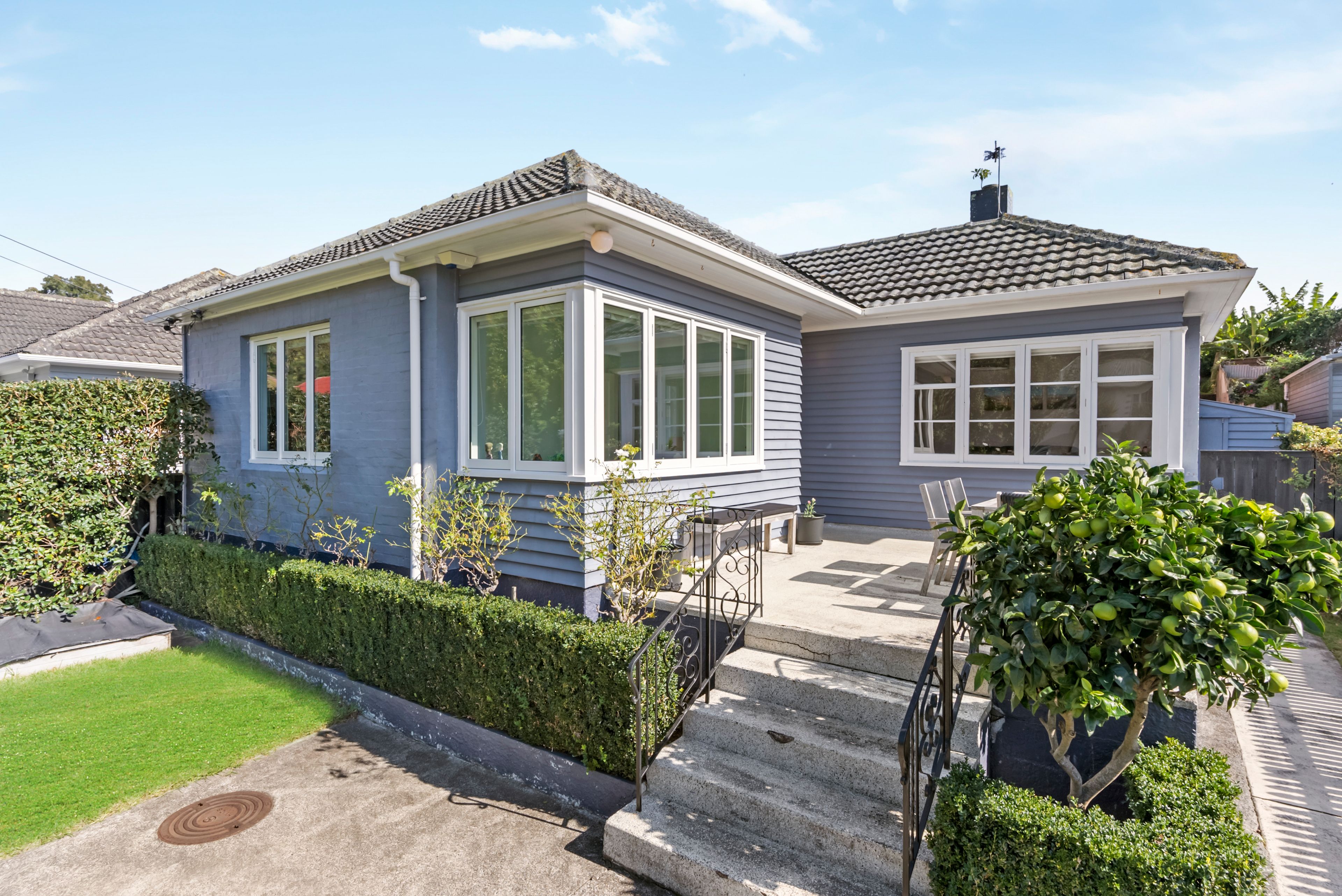 106a McCullough Avenue, Three Kings, Auckland City 1024 - Sold House ...