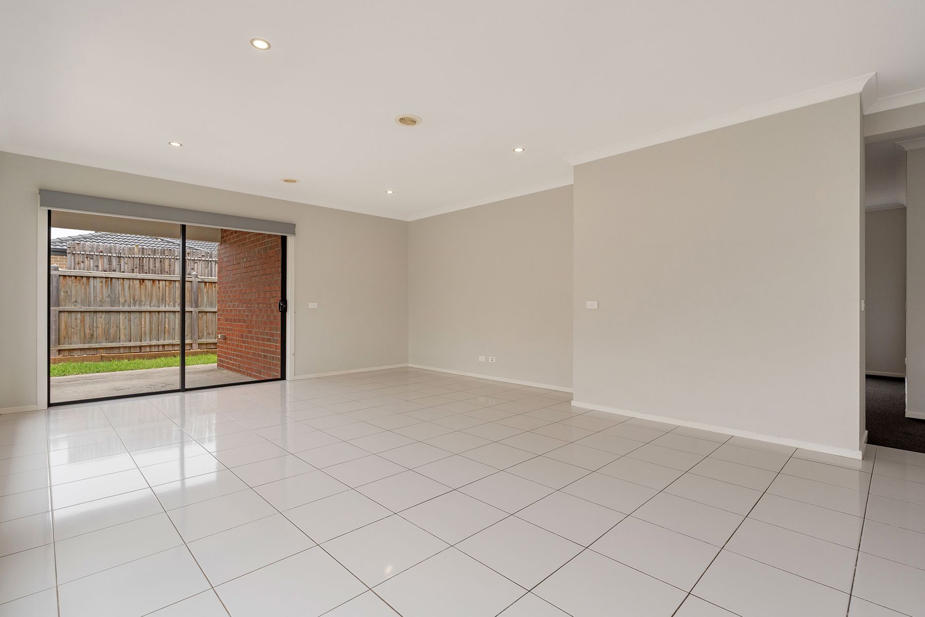 92 Whiteleaf Drive, Mickleham, VIC 3064 - House for Rent - Ray White ...