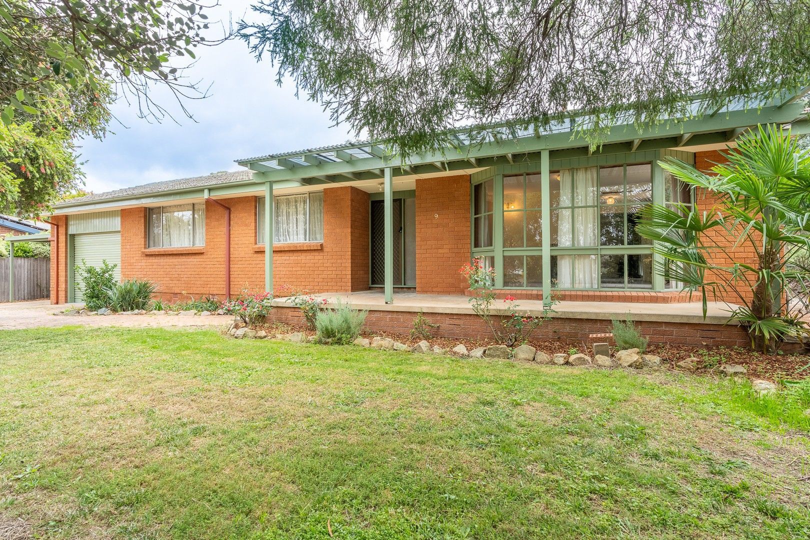 9 Loftus Street, Hall, ACT 2618 - Leased House - Ray White Canberra
