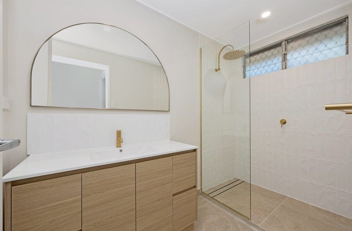 42 Crocker Street, Kirwan, QLD 4817 - Leased House - Ray White Kirwan