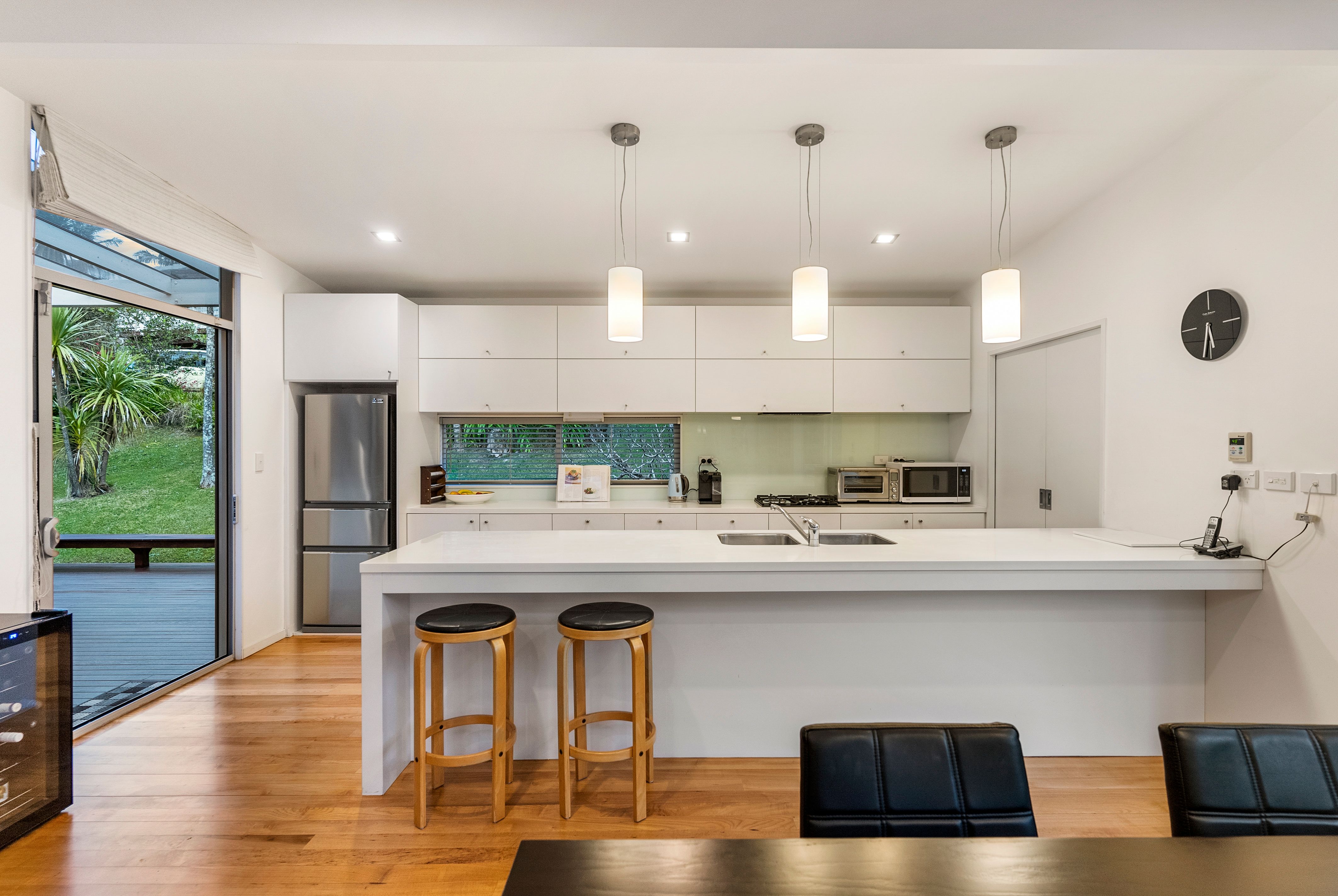 10A Sunnynook Road, Sunnynook, North Shore City 0620 - Sold House - Ray ...