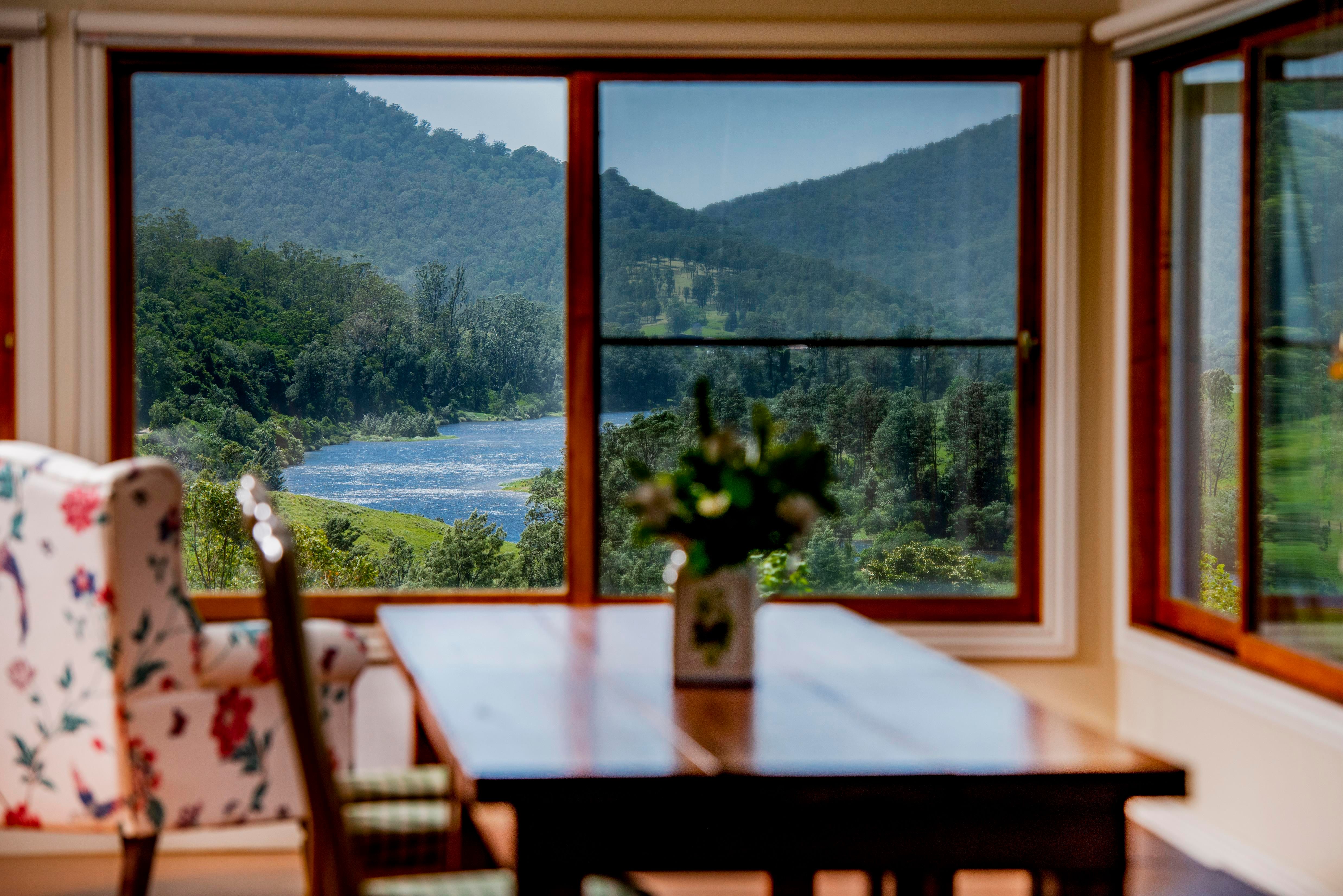 Ray White Manning Valley