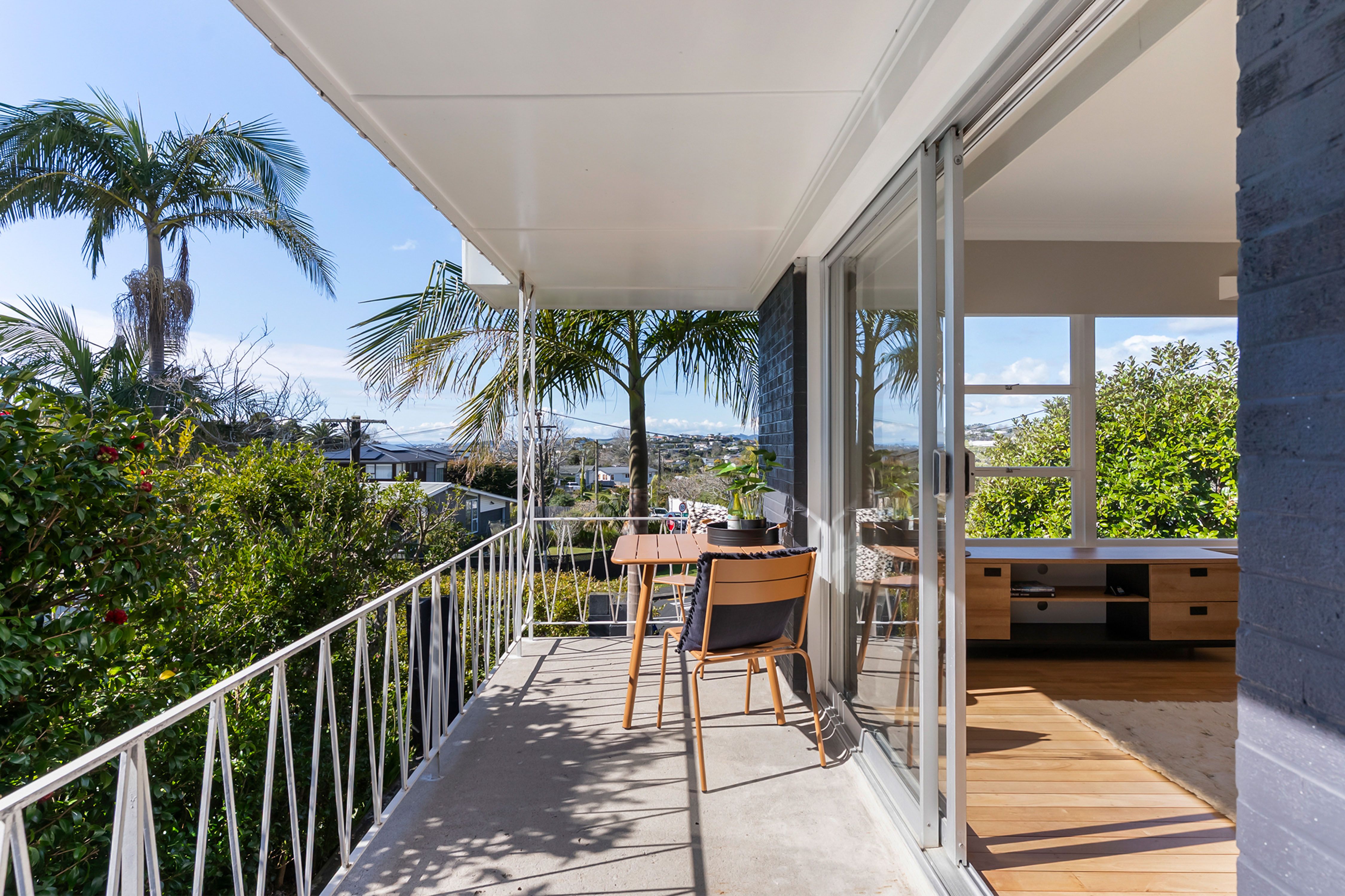 87 Alexander Street, Cockle Bay, Manukau City 2014 - Sold House - Ray ...