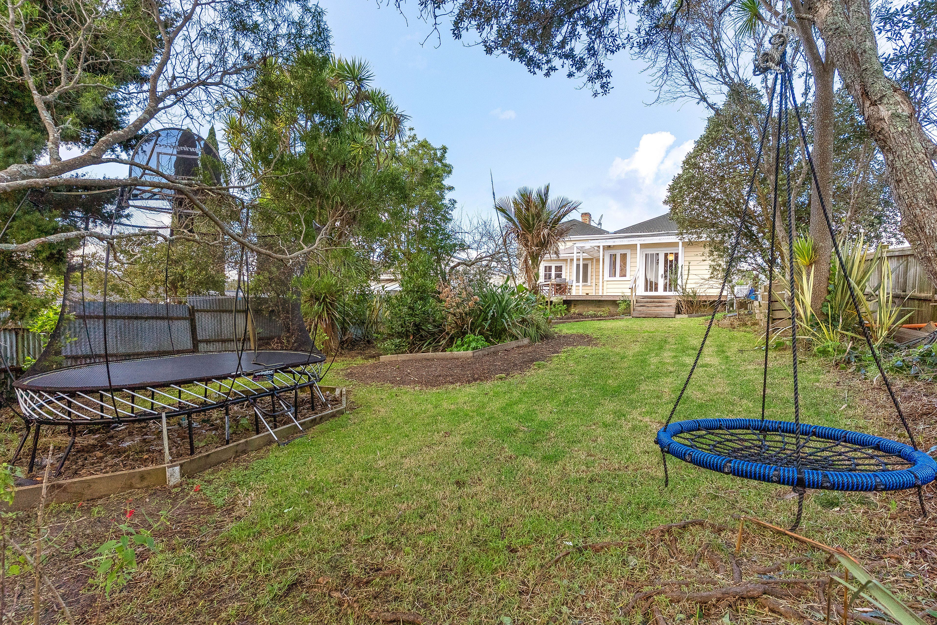 30 Kingsland Avenue, Kingsland, Auckland City 1021 - Sold House - Ray ...