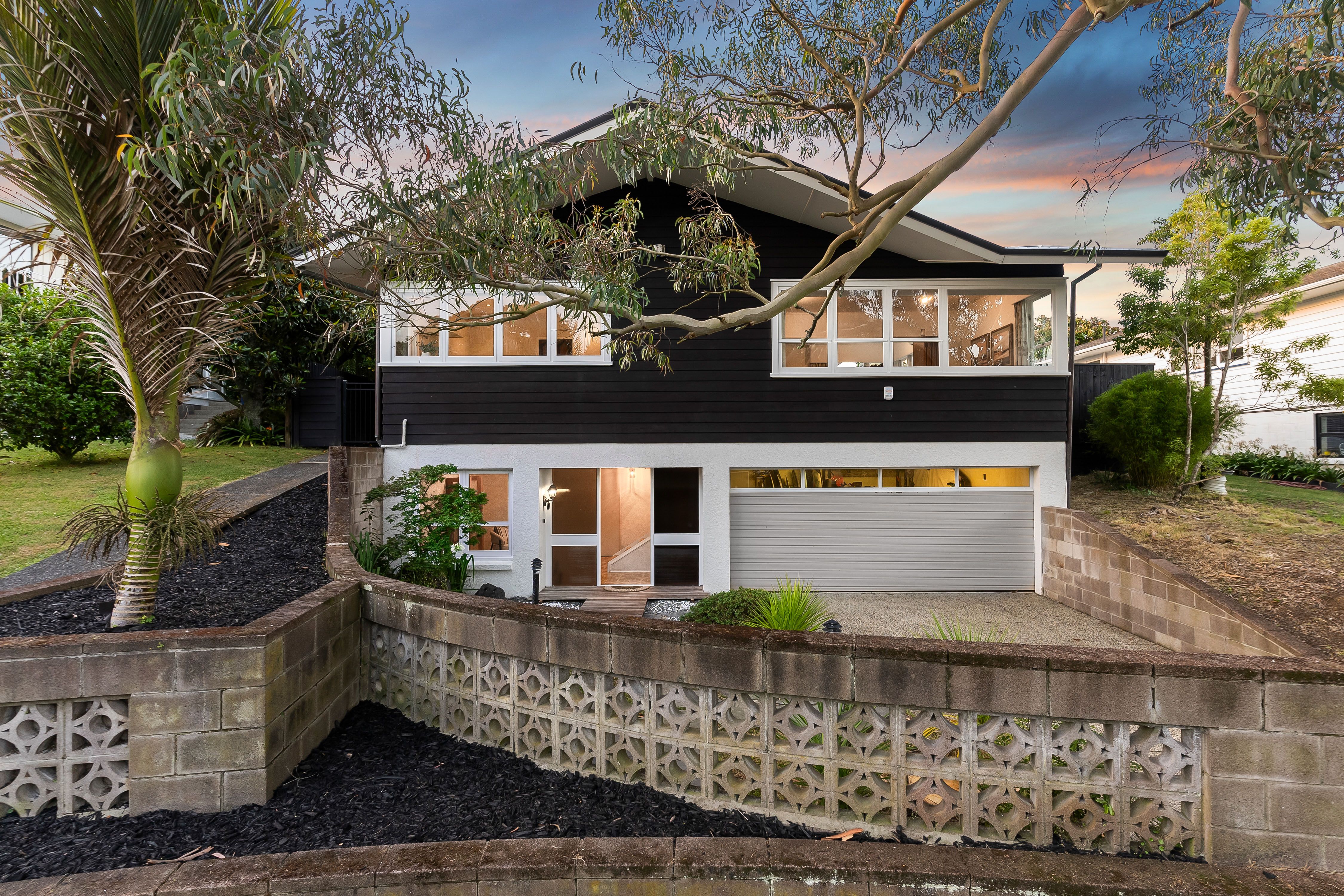 9 Tudward Glade, Hillcrest, North Shore City 0627 - House for Sale ...