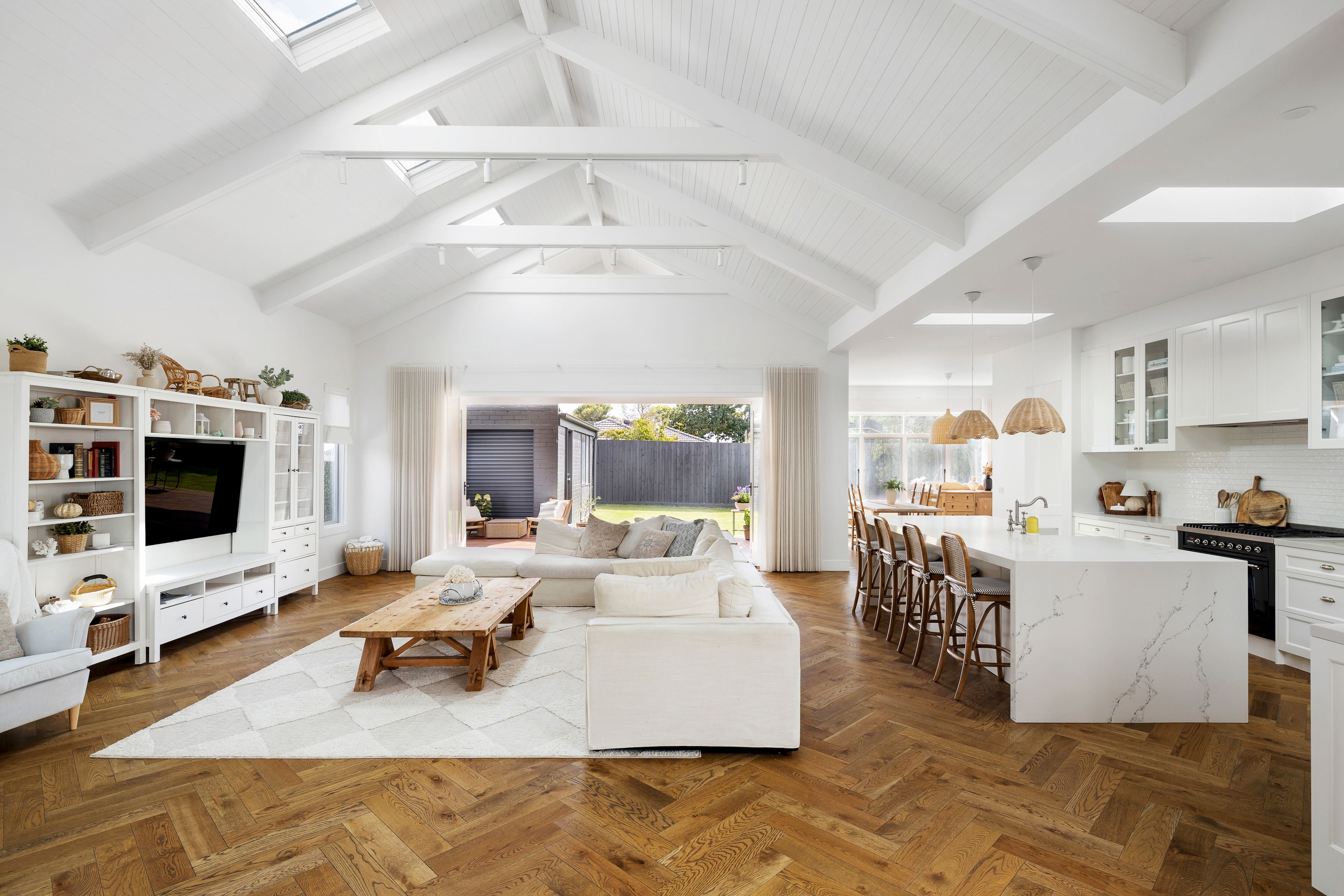 4 Scoble Street, Frankston South, VIC 3199 - Sold House - Ray White ...