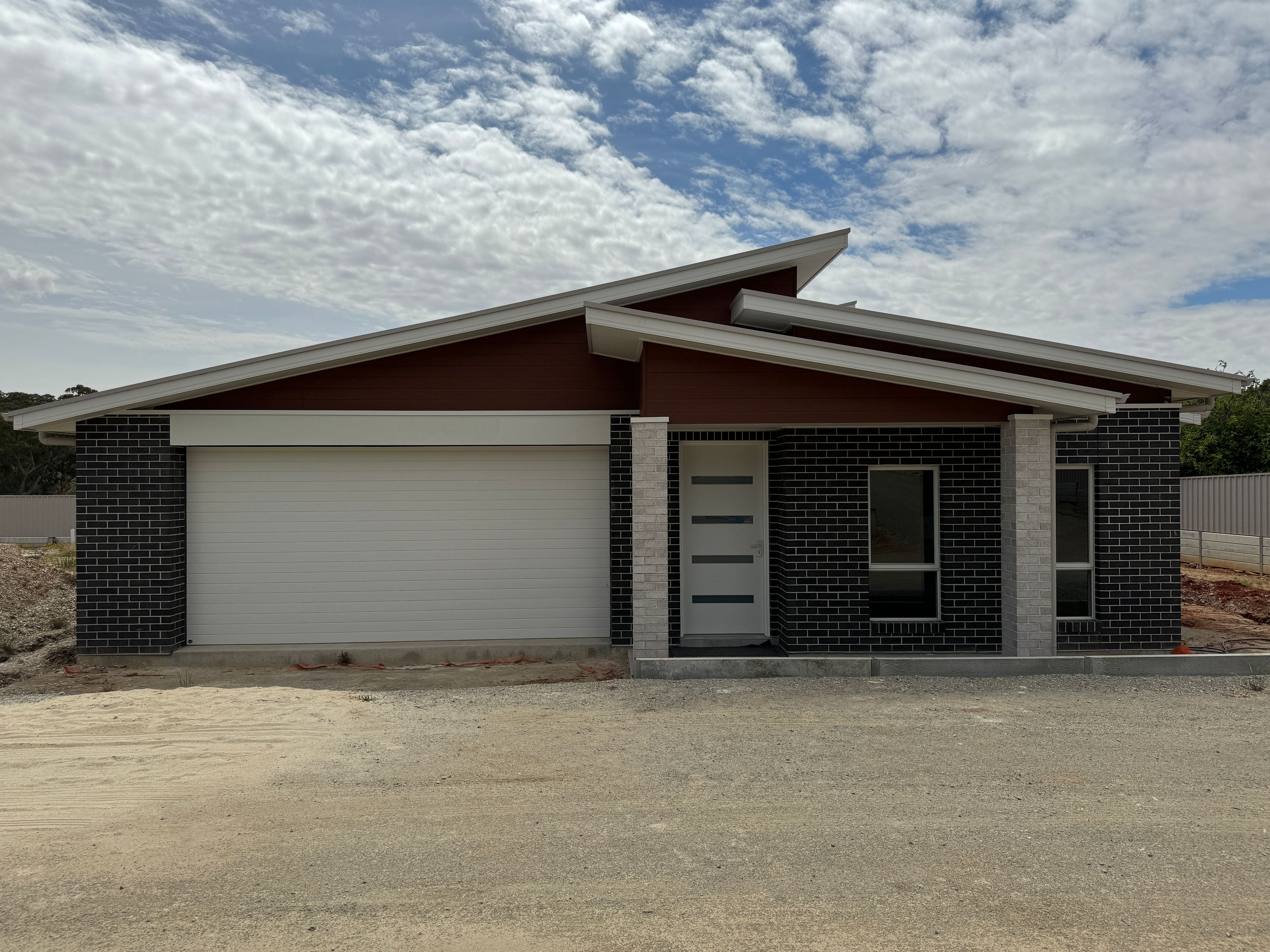 Ray White Clare Valley